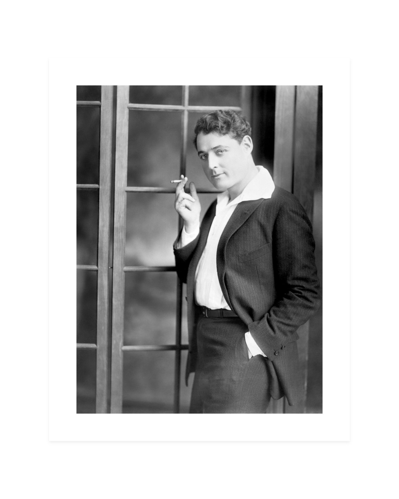 Globe Photos Entertainment " Portrait Of J. Warren Kerrigan Holding ...