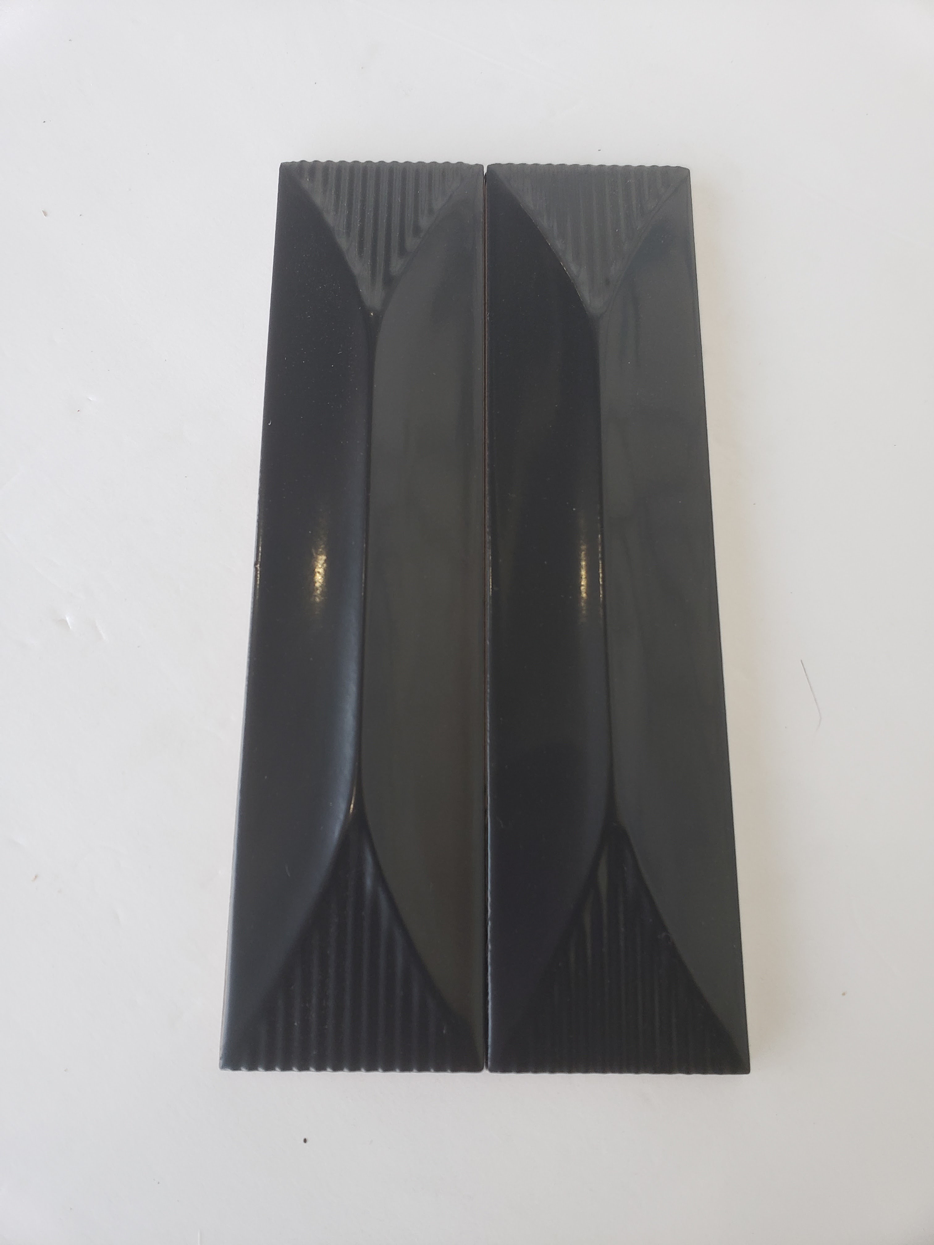 Medici & Co. Moderna 2.5" x 10.5" Ceramic Subway Tile with Hip Pattern ...