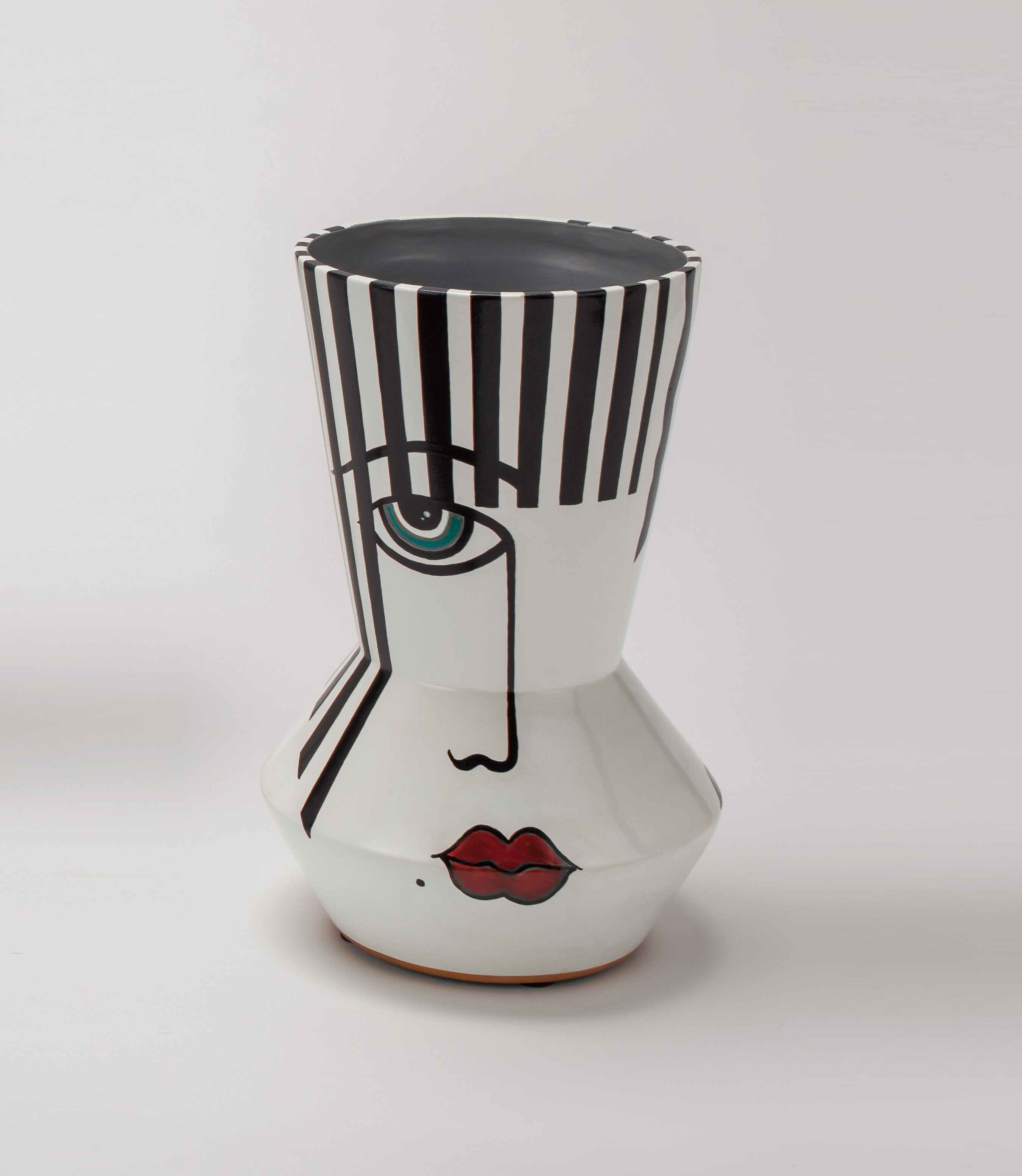 Artmax Table Vase | Perigold