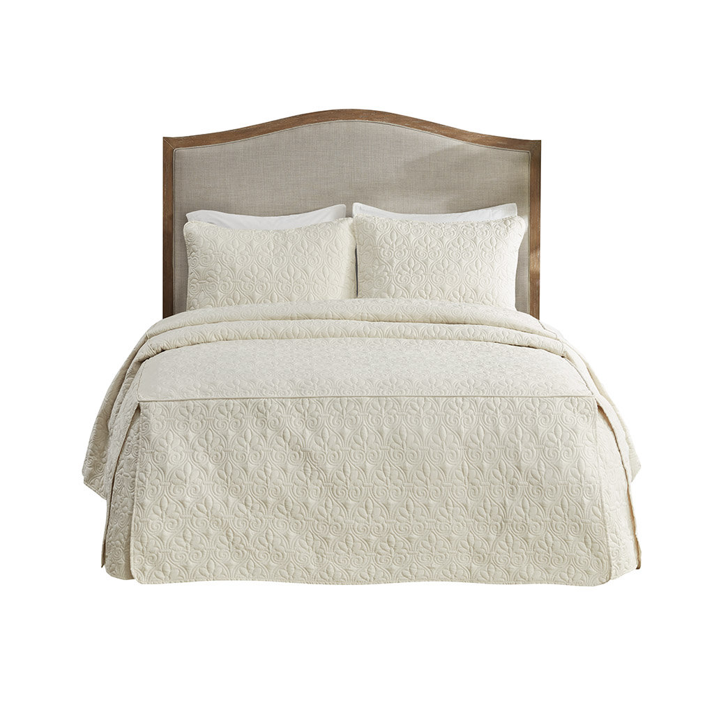 Gracie Mills Sandy 3 Piece Split Corner Classic Pleated Quilted ...