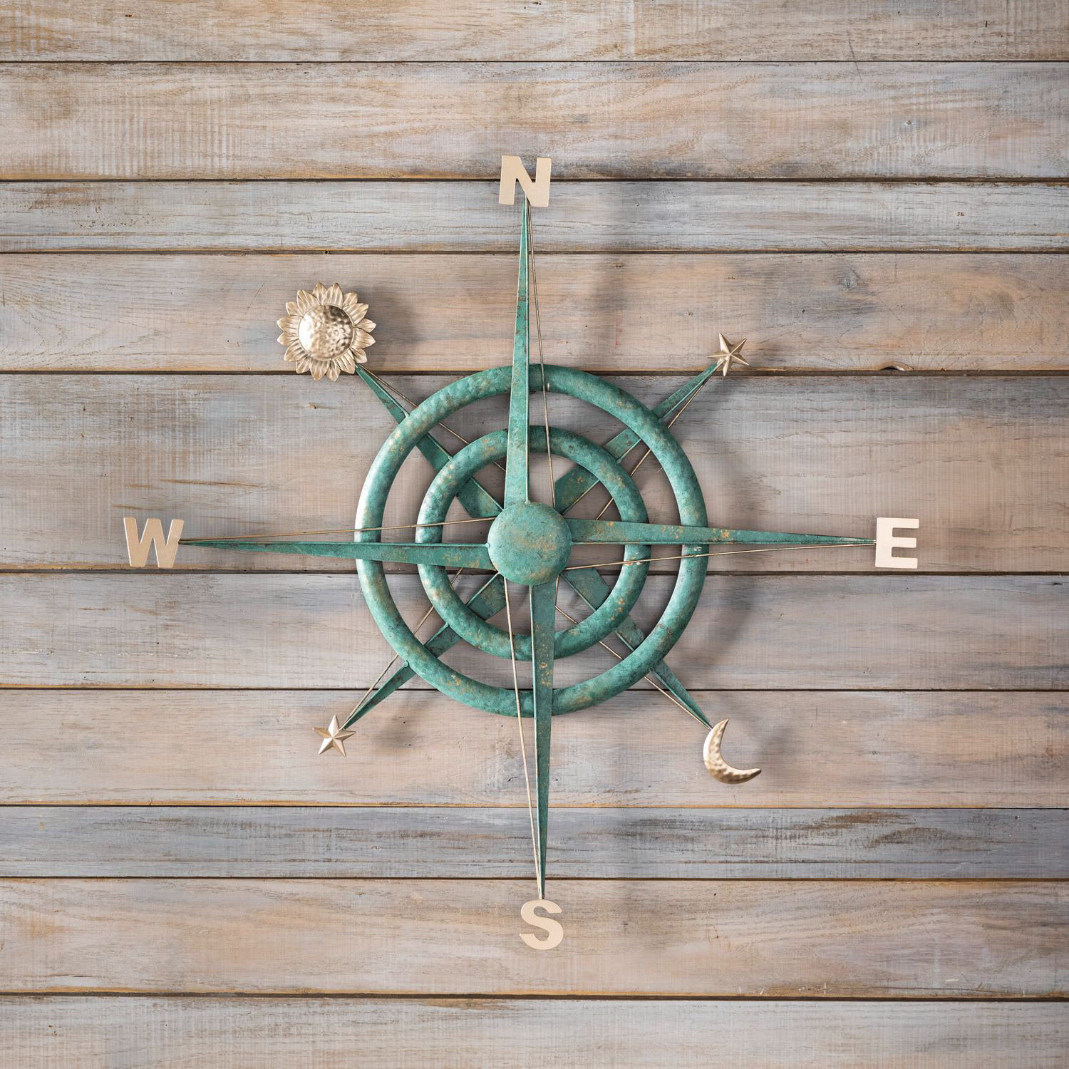 Steelside™ Indoor/Outdoor Verdigris Metal Compass Wall Art - Wayfair Canada