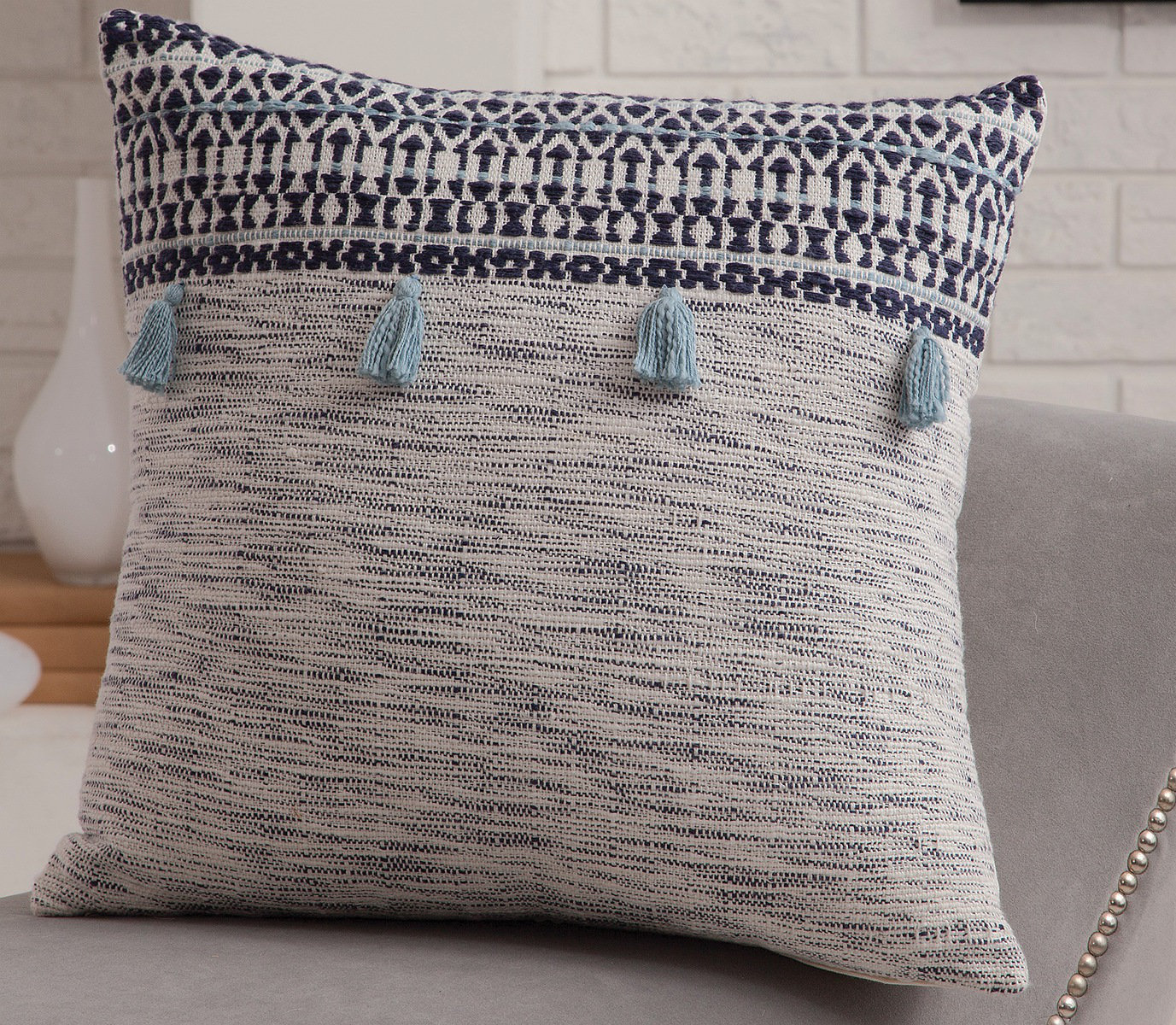 Lipoton Orell Navy/White Throw Pillow | Wayfair