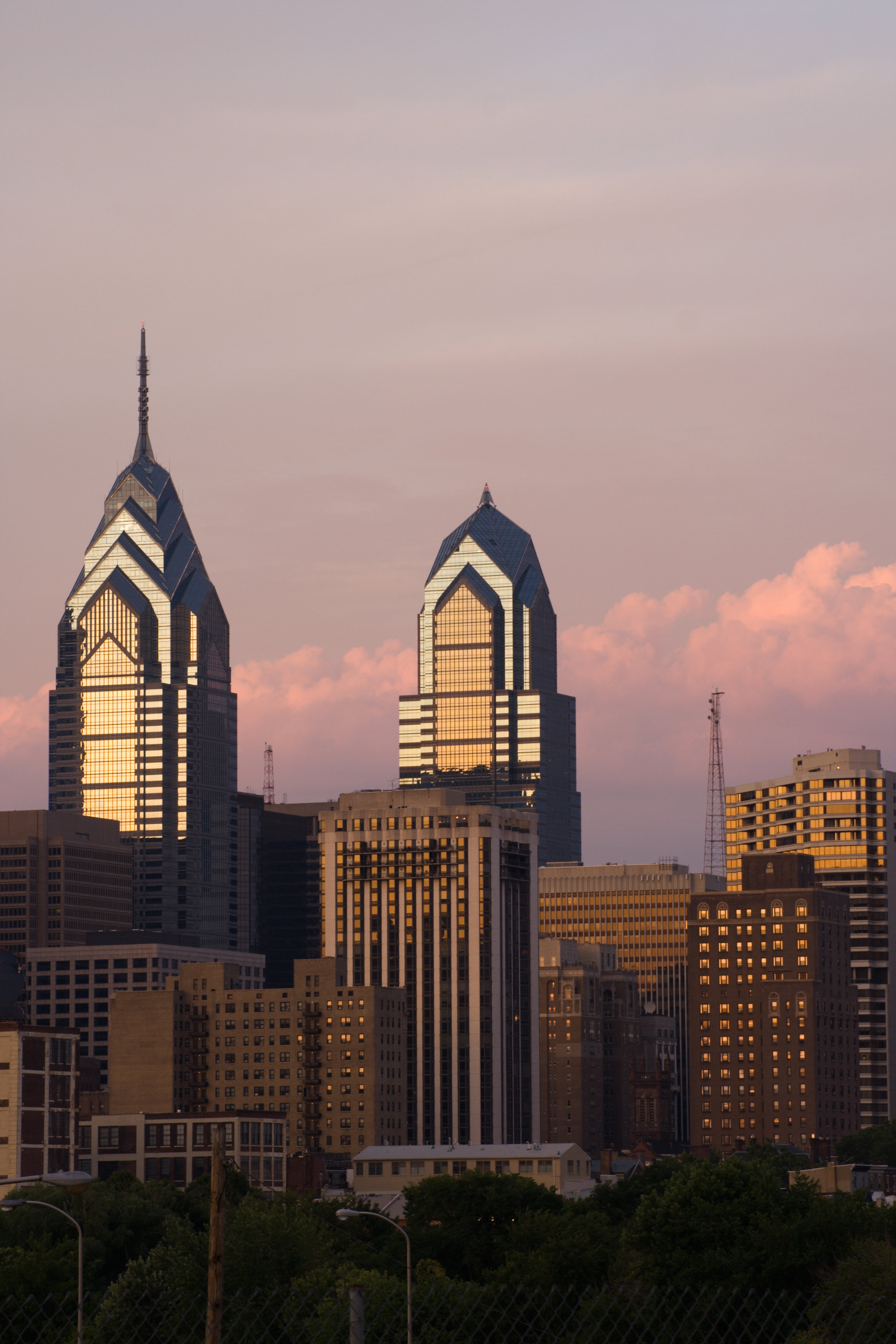 Hokku Designs Deppy Philadelphia Skyscrapers by Luminouslens | Wayfair