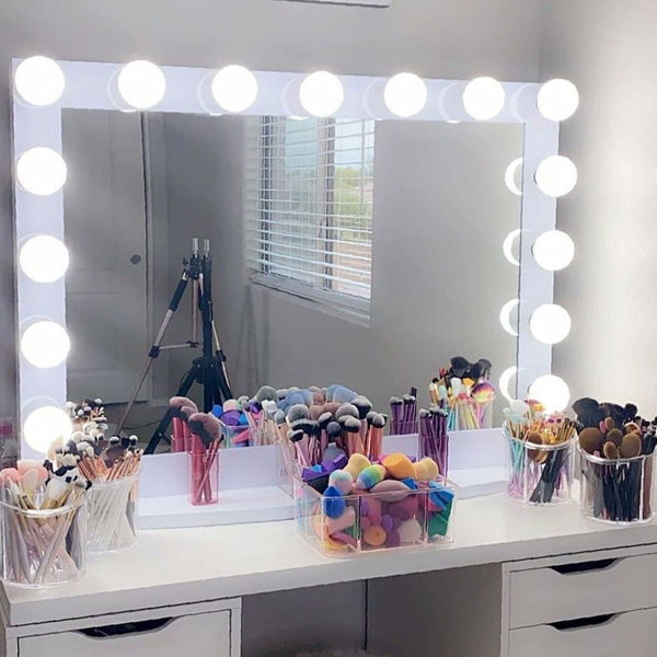 IMPRESSIONS VANITY · COMPANY Hollywood Iconic Pro Vanity Mirror with 15 ...