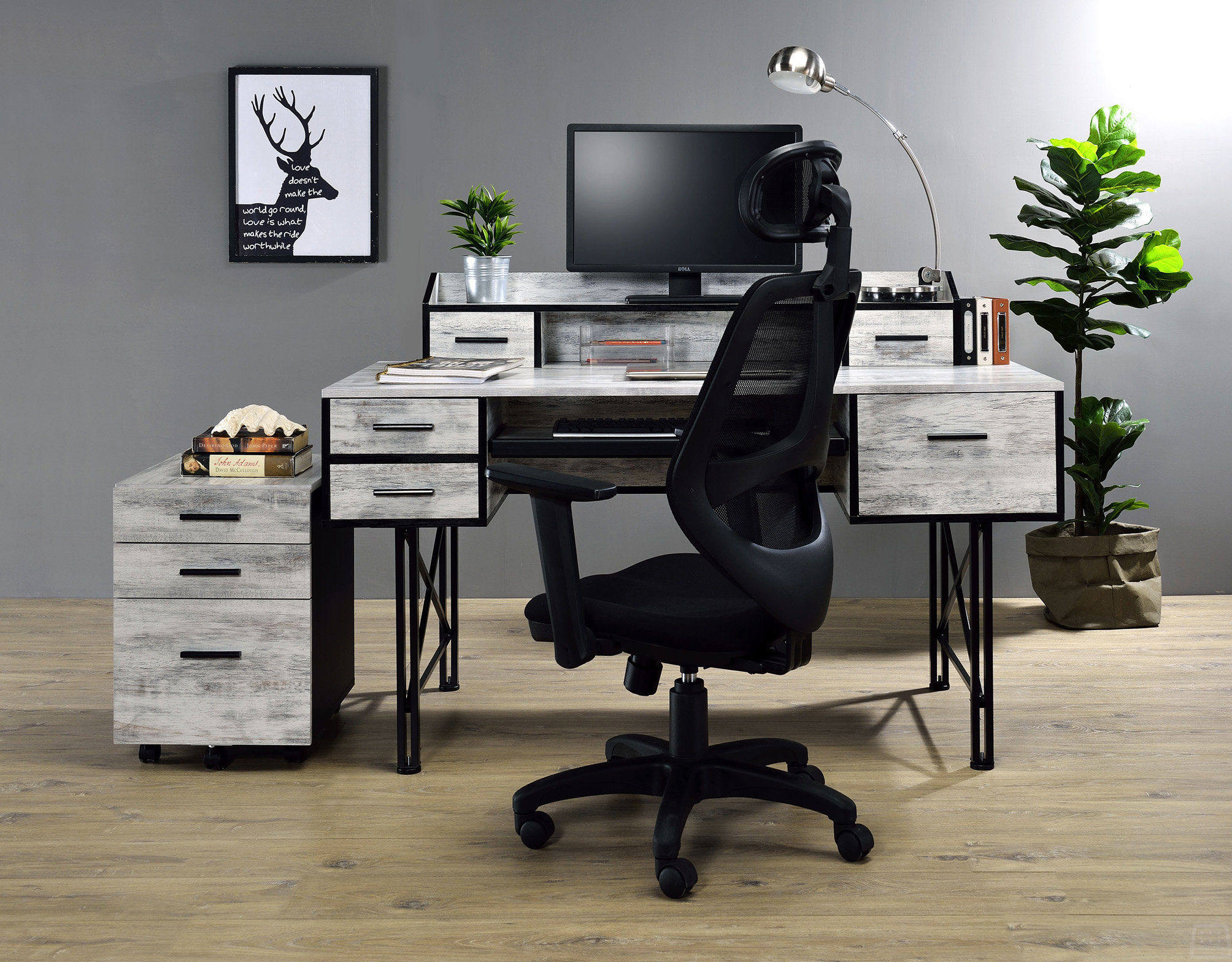 George Oliver Computer Desk - Wayfair Canada