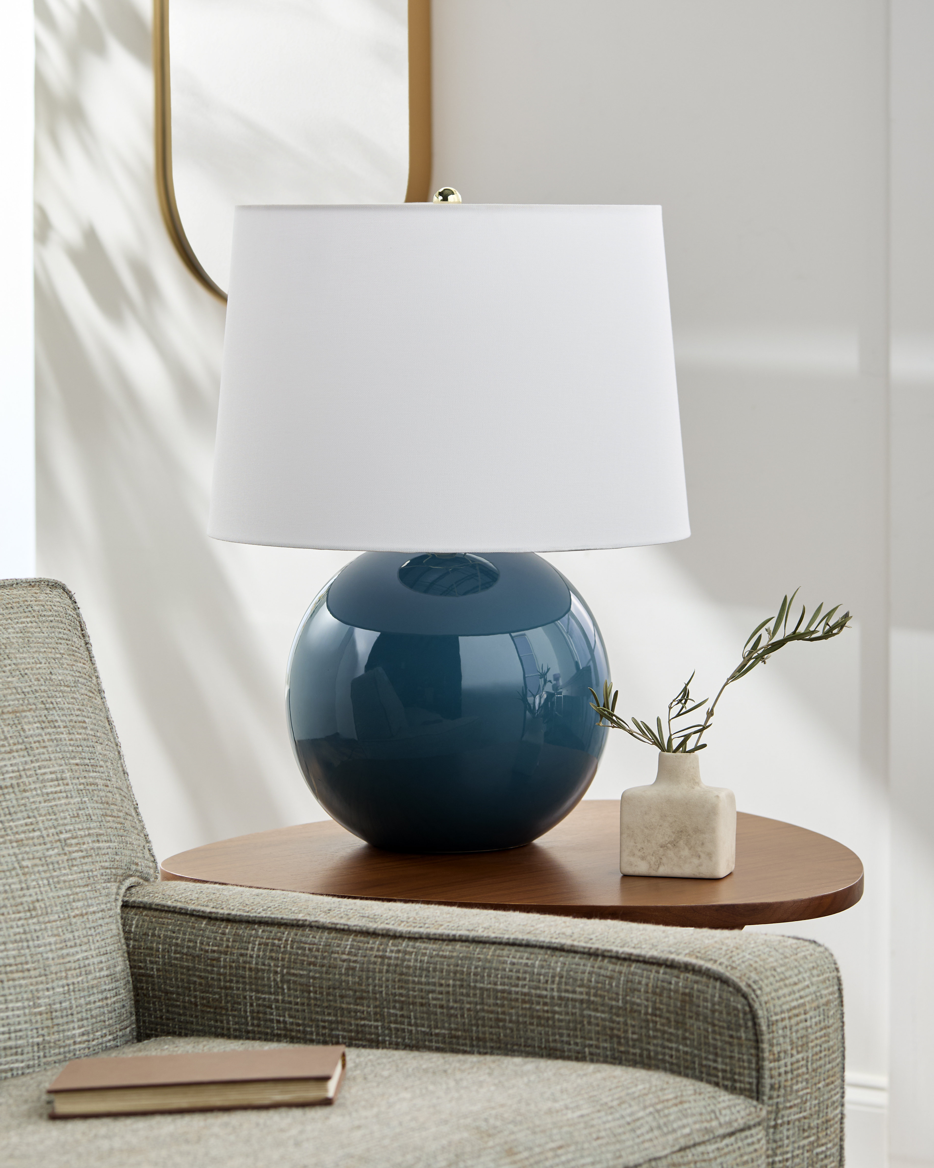 Lark Manor Havrilka Table Lamp - Wayfair Canada