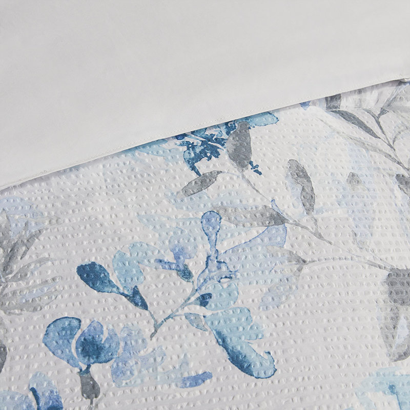 Madison Park Pema 8 Piece Printed Seersucker Comforter and Quilt Set ...