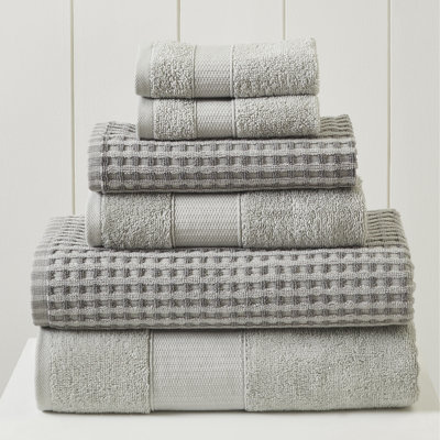 grey patterned towels