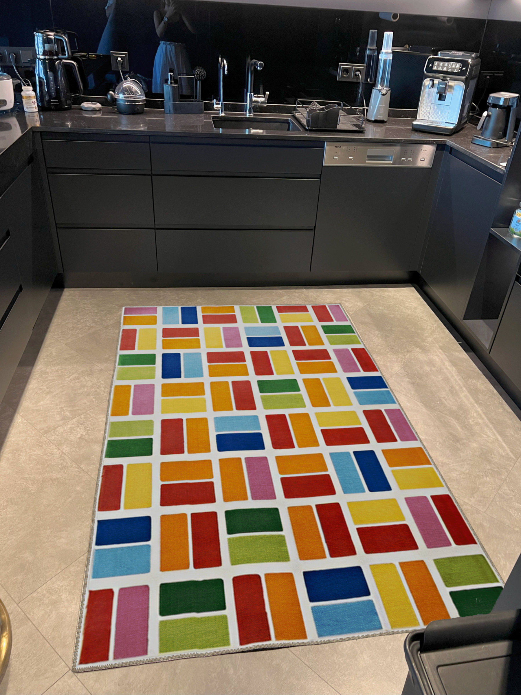 Latitude Run® Senobia Digital Print Carpet Red Blue Yellow Color ...