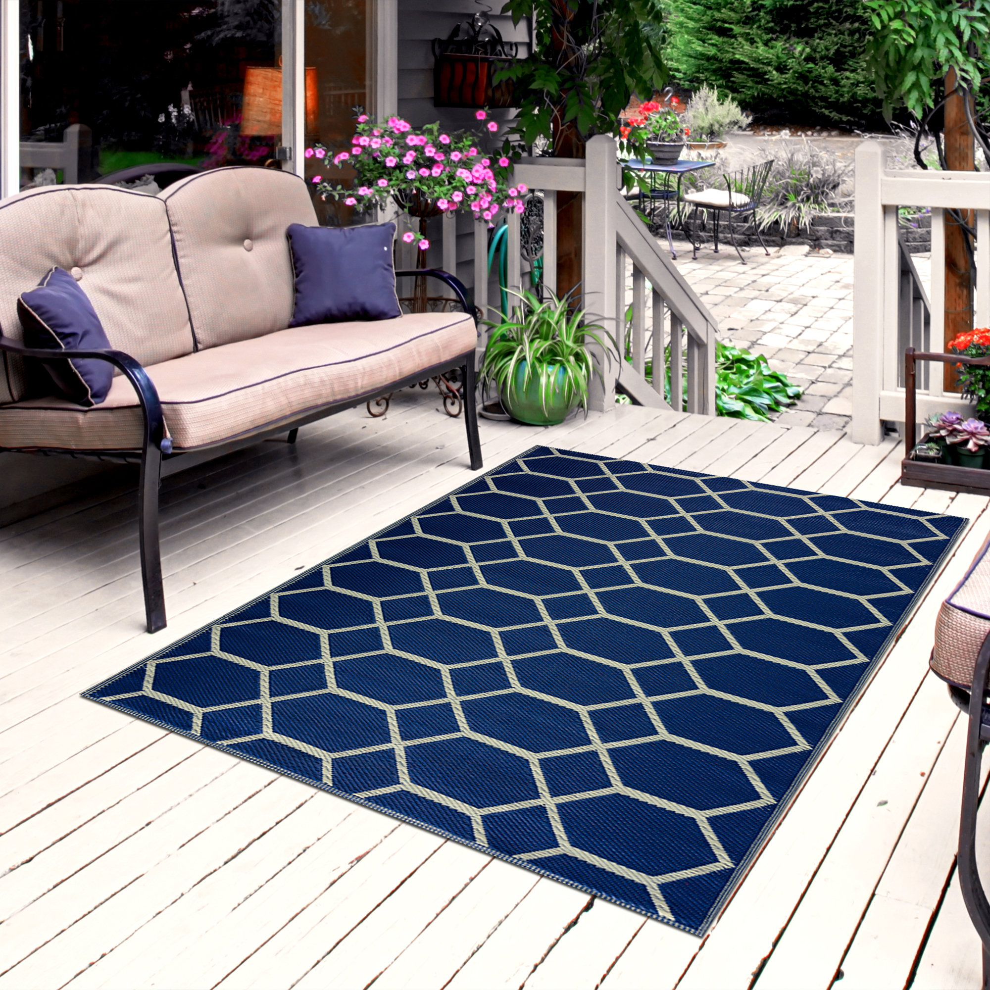 George Oliver Reversible Outdoor 100% Recycled Plastic Floor Mat/Rug ...