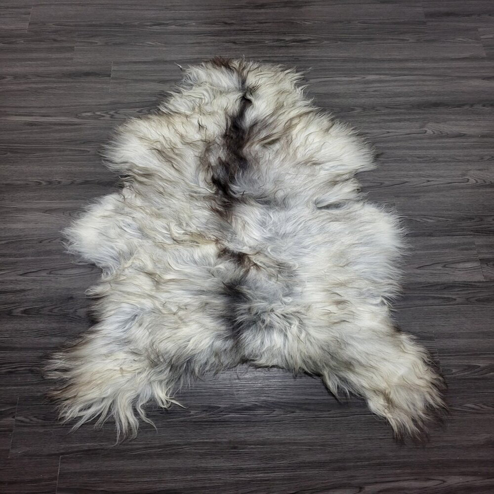 Mercer41 Icelandic Sheepskin Rug - Wayfair Canada