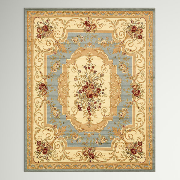 Lark Manor Aracelia Floral Indoor Rug & Reviews - Wayfair Canada