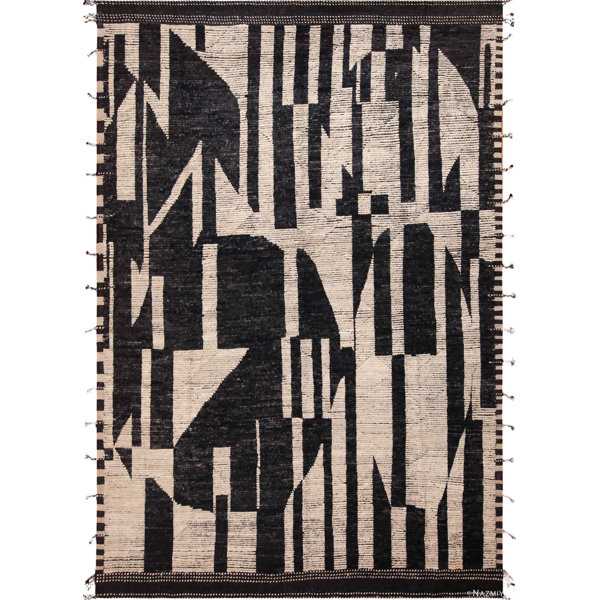 Nazmiyal Collection One-of-a-Kind Abstract Design Black/White Modern ...