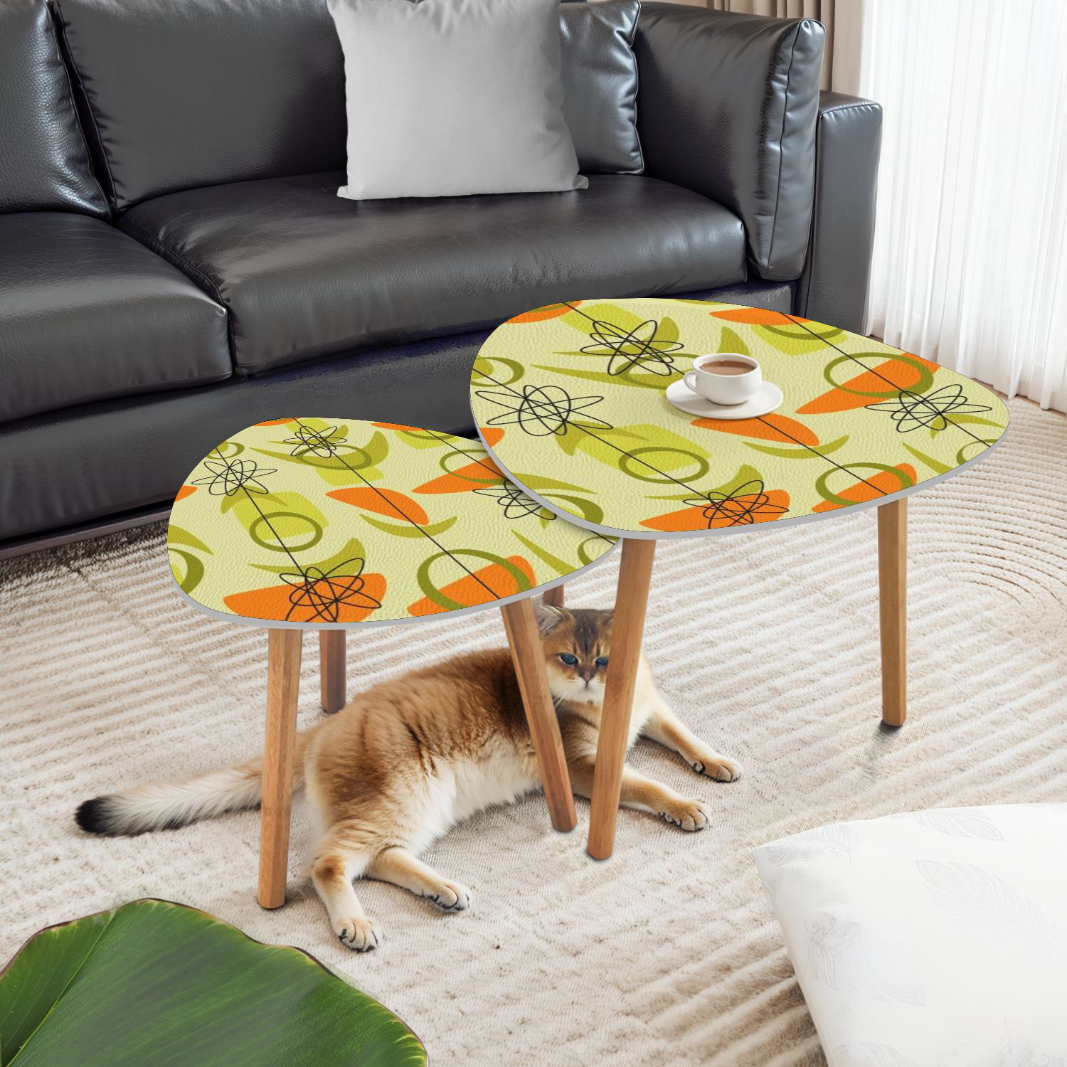 George Oliver Triangle Nesting Coffee Table Set of 2 Middle age bio ...