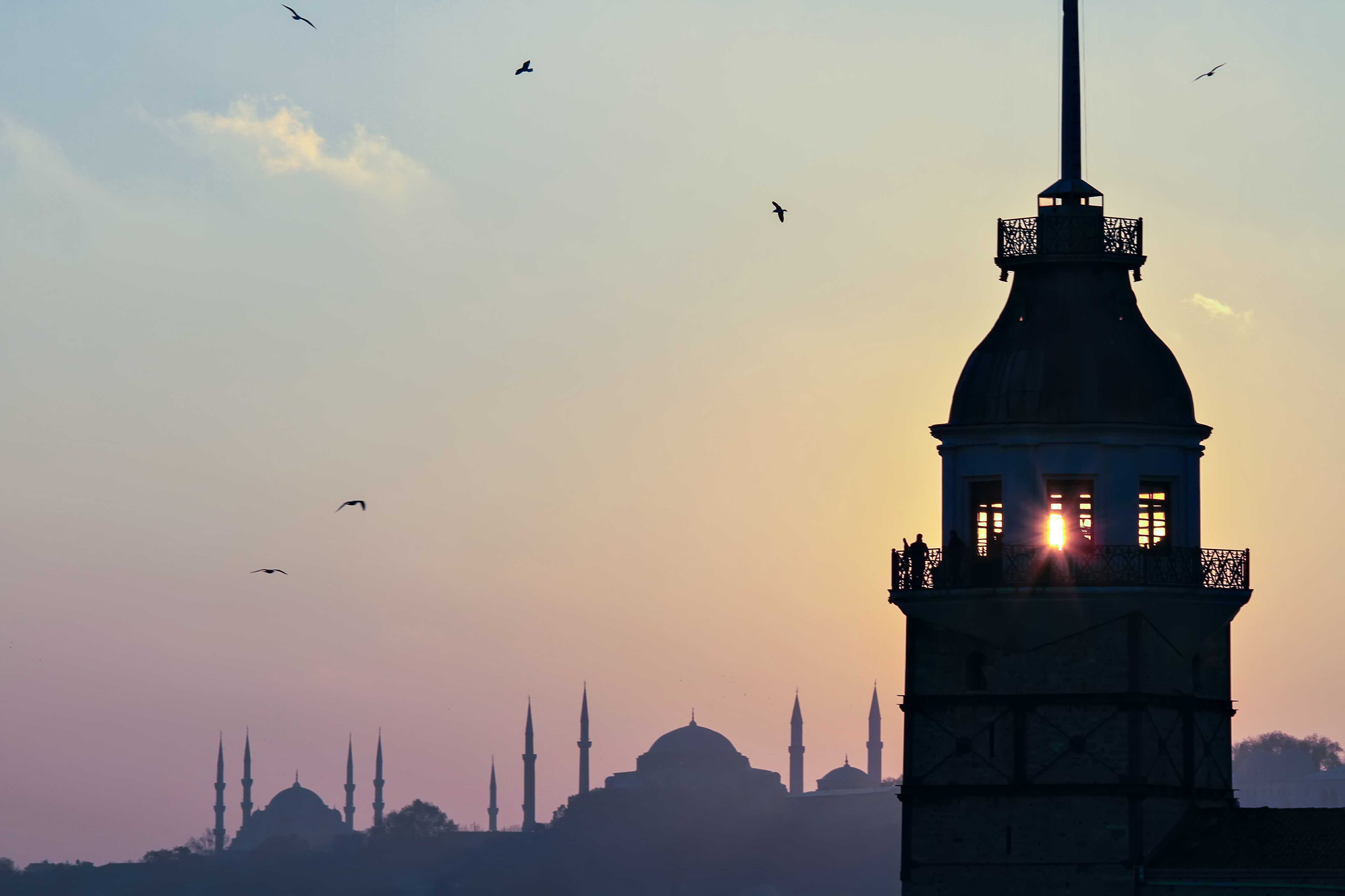 Ebern Designs Maiden's Tower in Ä°Stanbul by Muhur - Wrapped Canvas ...