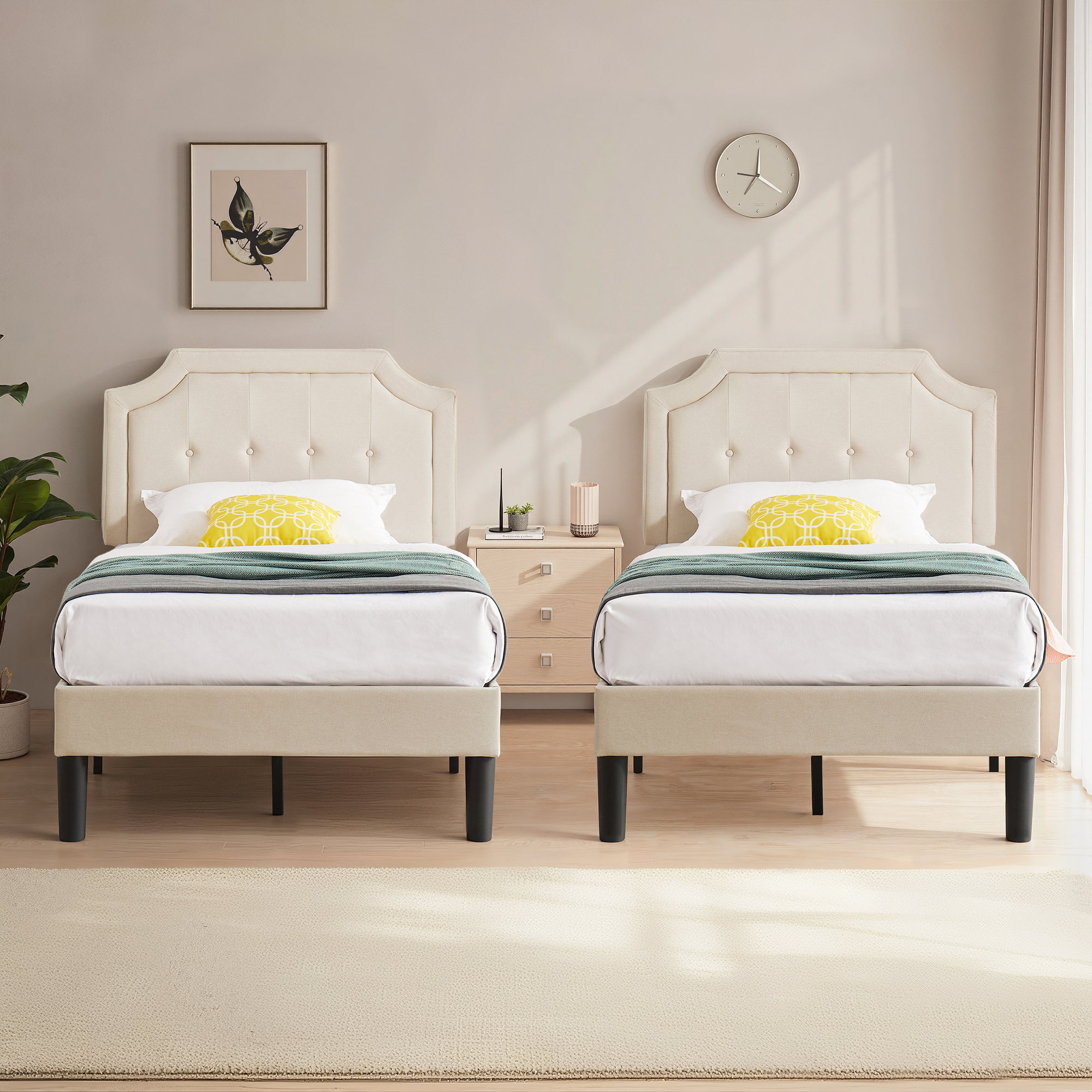 Red Barrel Studio Saylah Upholstered Bed & Reviews - Wayfair Canada
