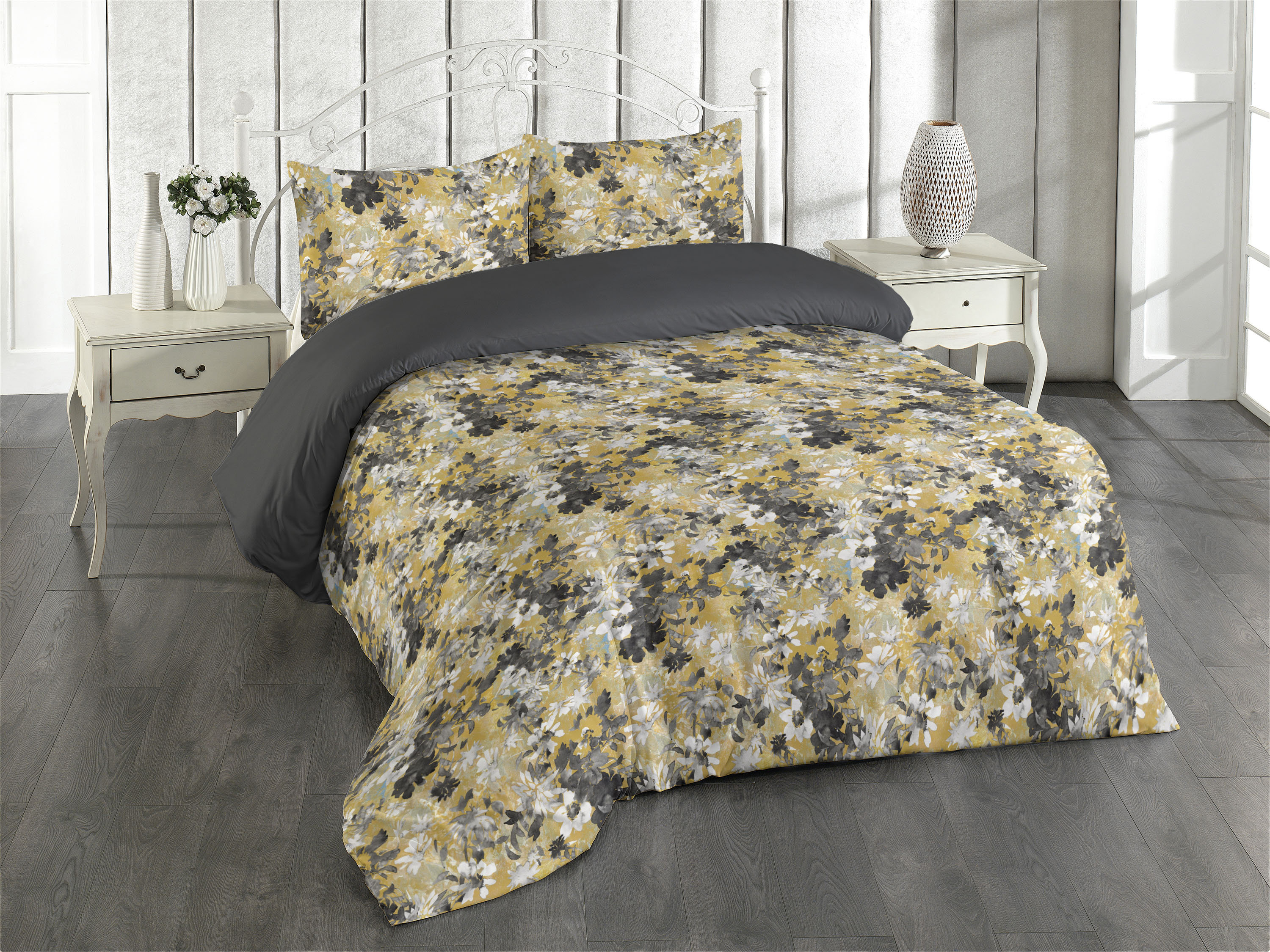 East Urban Home Chrishaud East Urban Home Floral Duvet Cover Set Summer ...