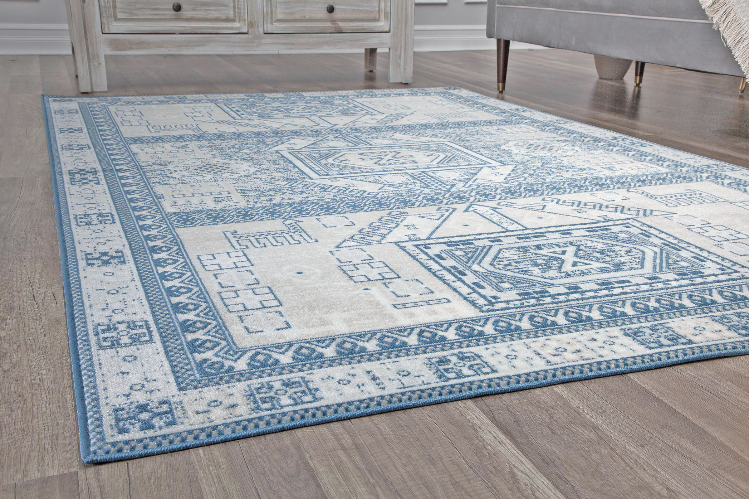 Bungalow Rose Freya Vintage Azure Area Rug - Wayfair Canada