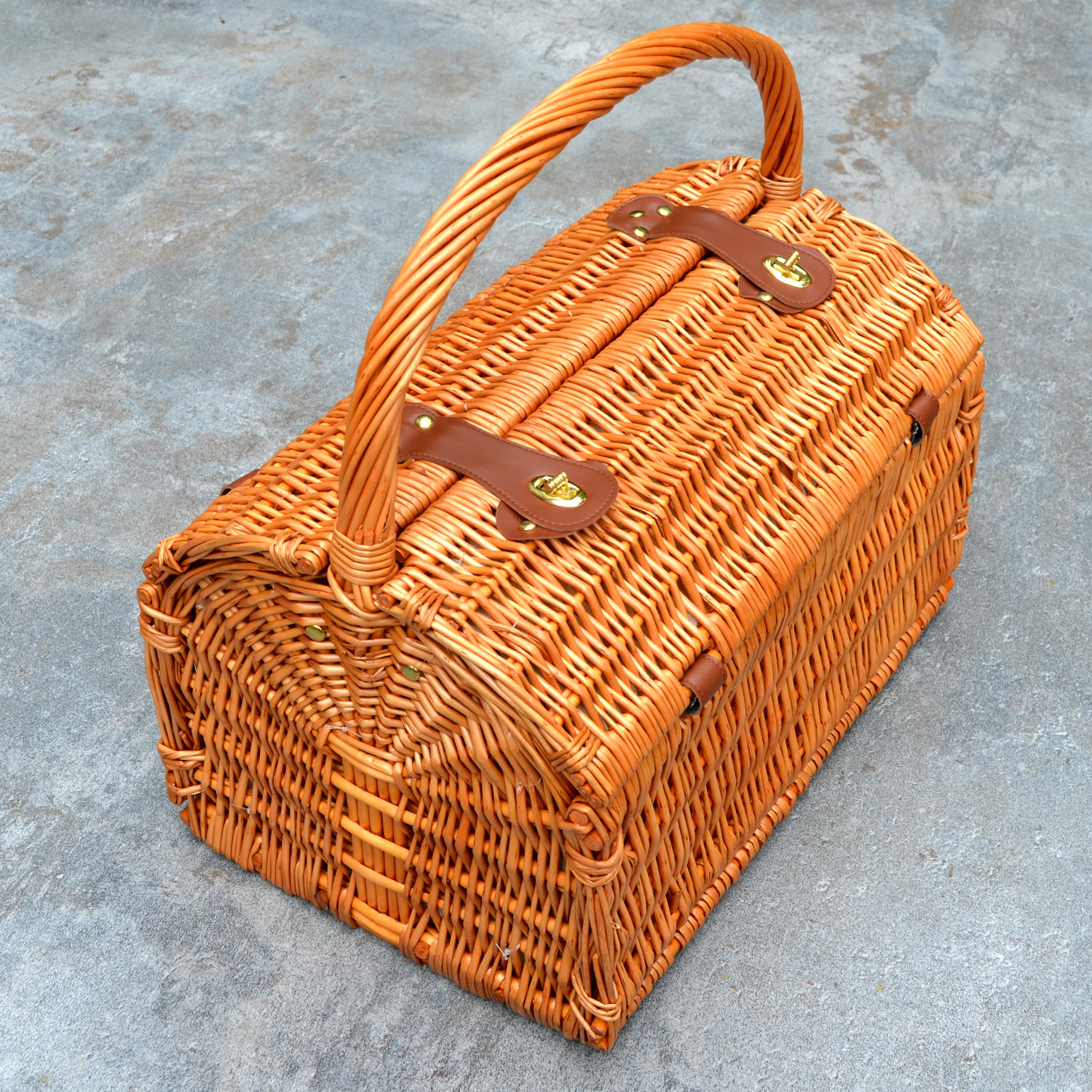 Picnic at Ascot Sussex Picnic Basket with Coffee Flask for Two ...
