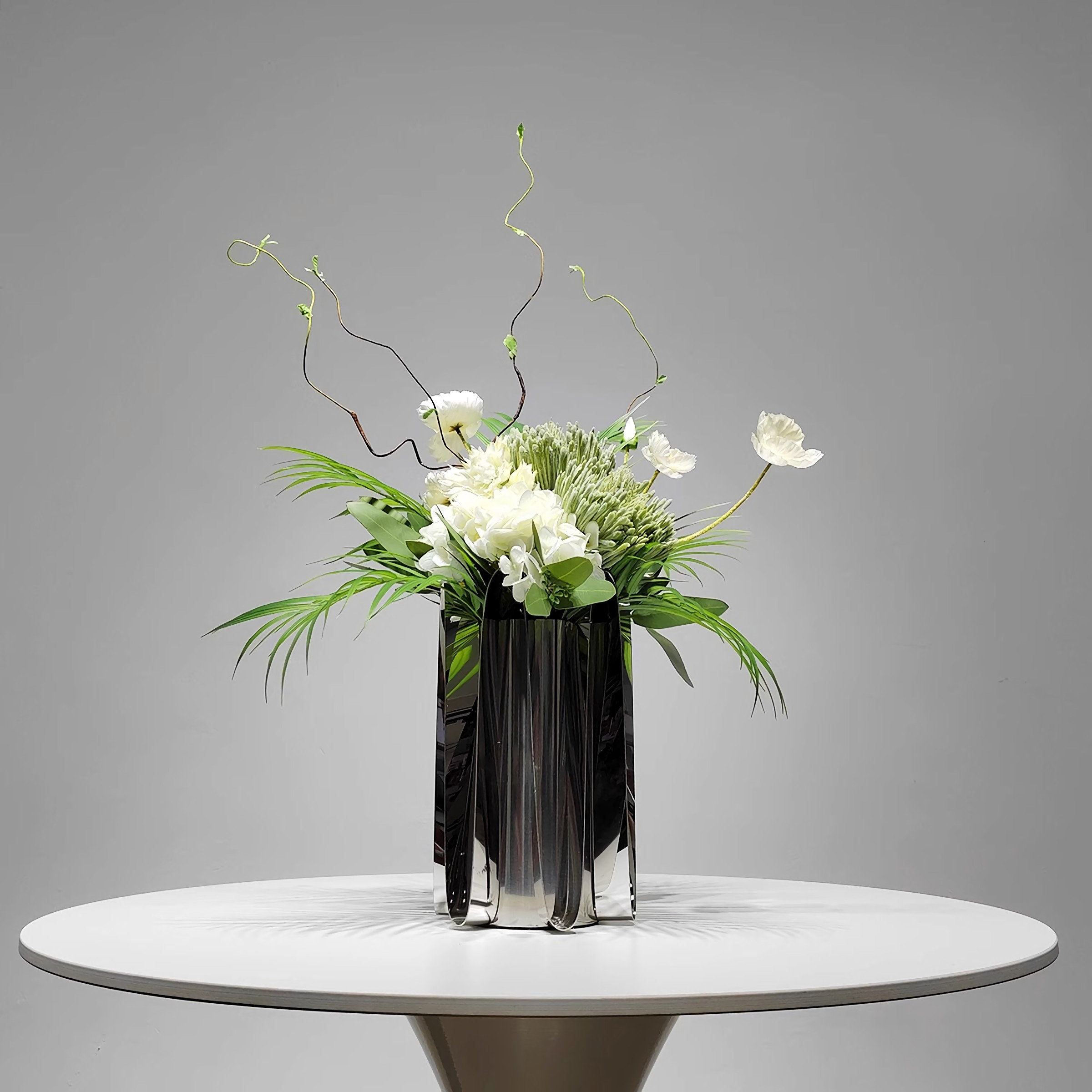 Infinitee Green Simulated Flower Decorations, Modern Creativity, High ...