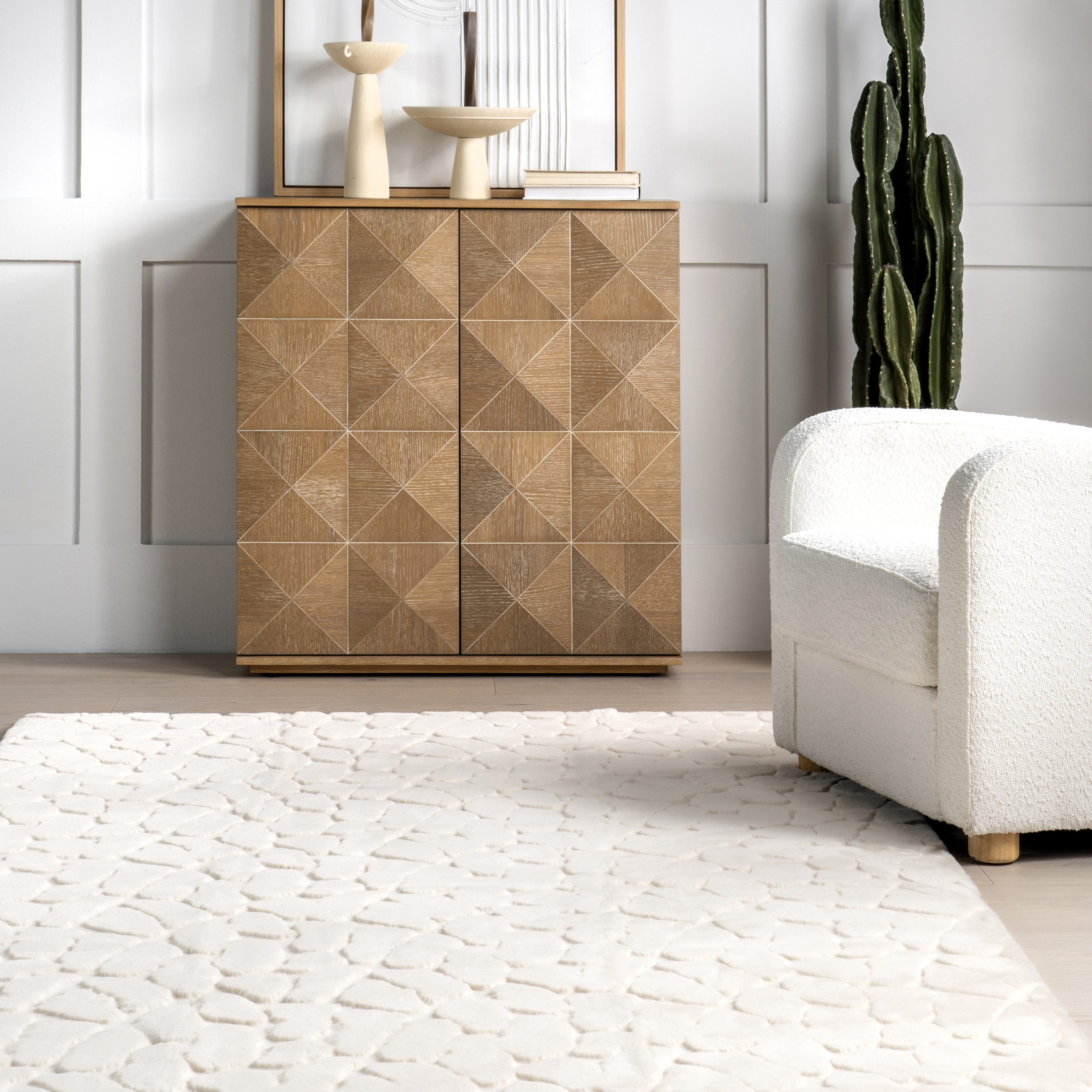 Ebern Designs Leni Plush Cloud Geometric Machine Washable Ara Rug ...