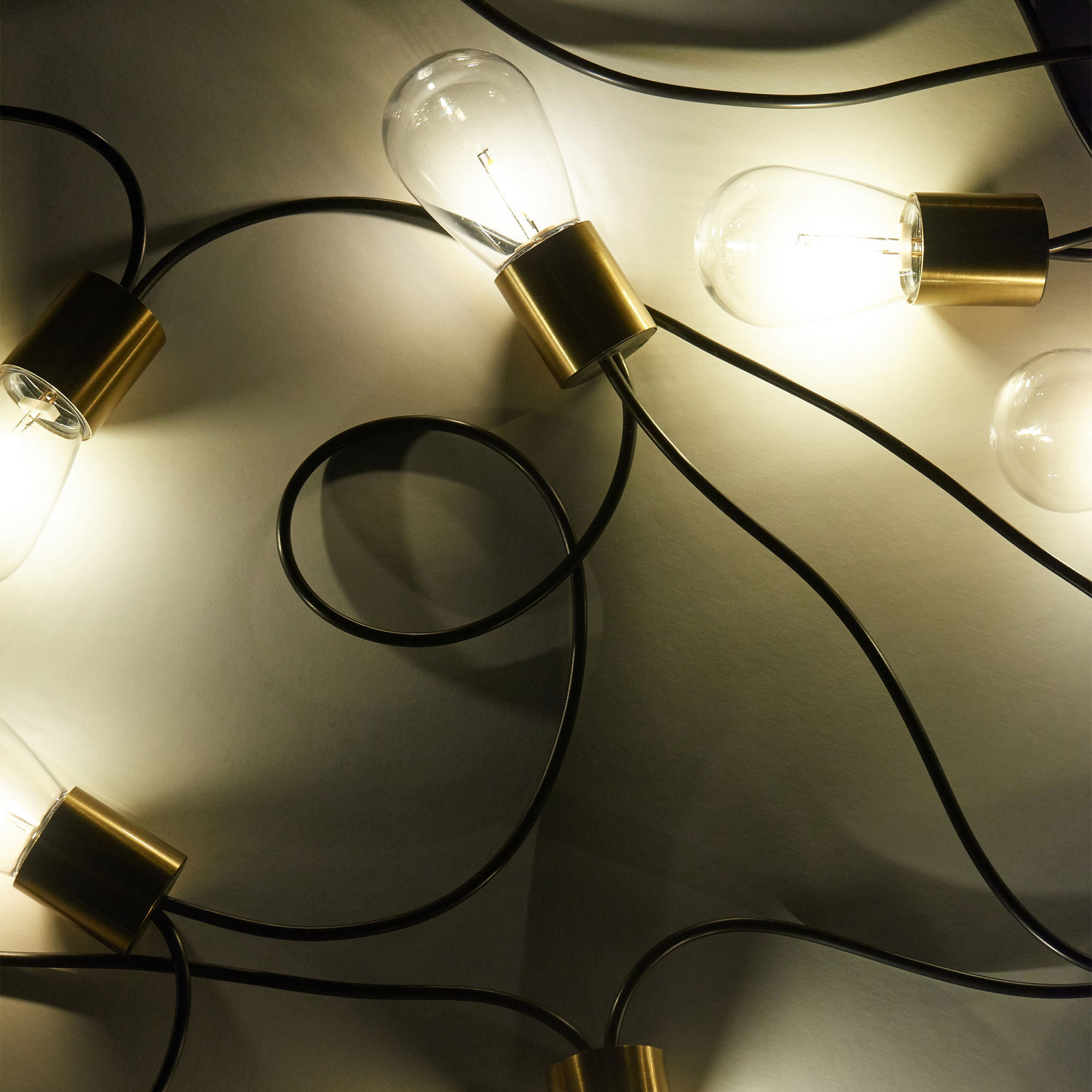 Brightech Ambience Glow 12-Light 28 ft. Outdoor Solar 1W 2700k LED S14 ...