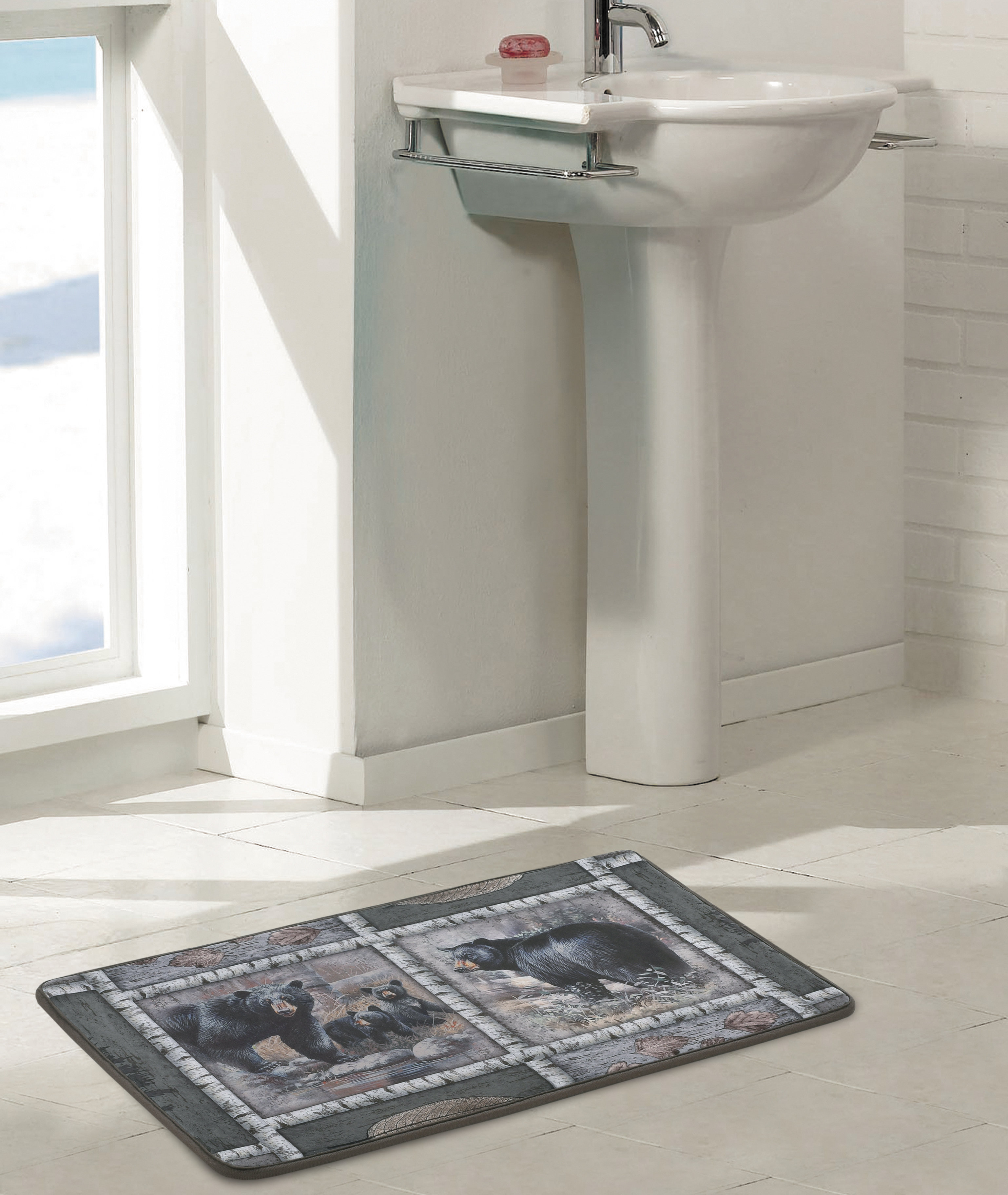 Loon Peak® Charlicia Bear Lodge Black Bear Family Scenic Patchwork ...