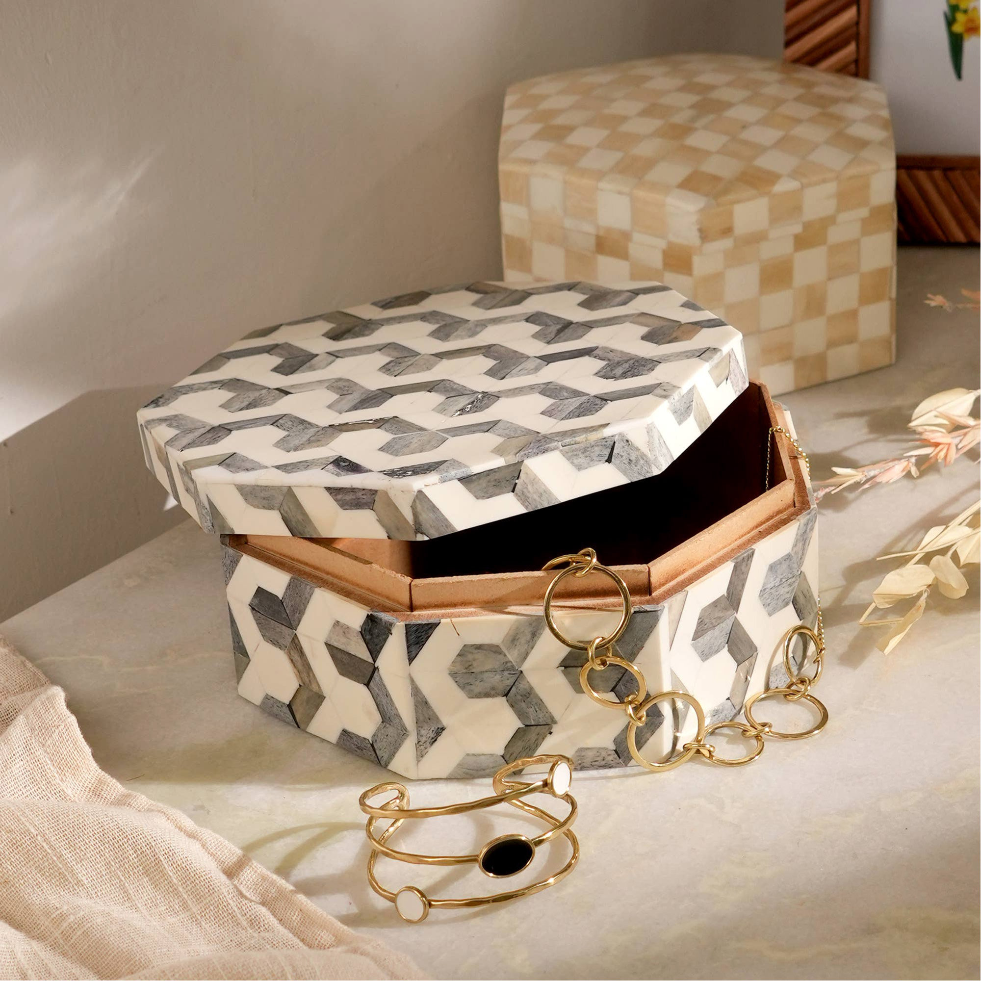 LIYU U Pattern Hexagon Bone & MDF Box –Modern Decorative Storage ...