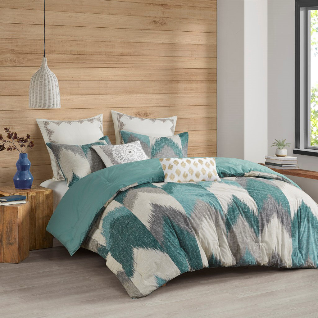 Gracie Mills Heise Ikat Chevron Comforter Set | Wayfair