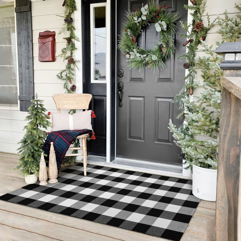 Ebern Designs Quintisha Buffalo Plaid Area Rugs Black and White ...