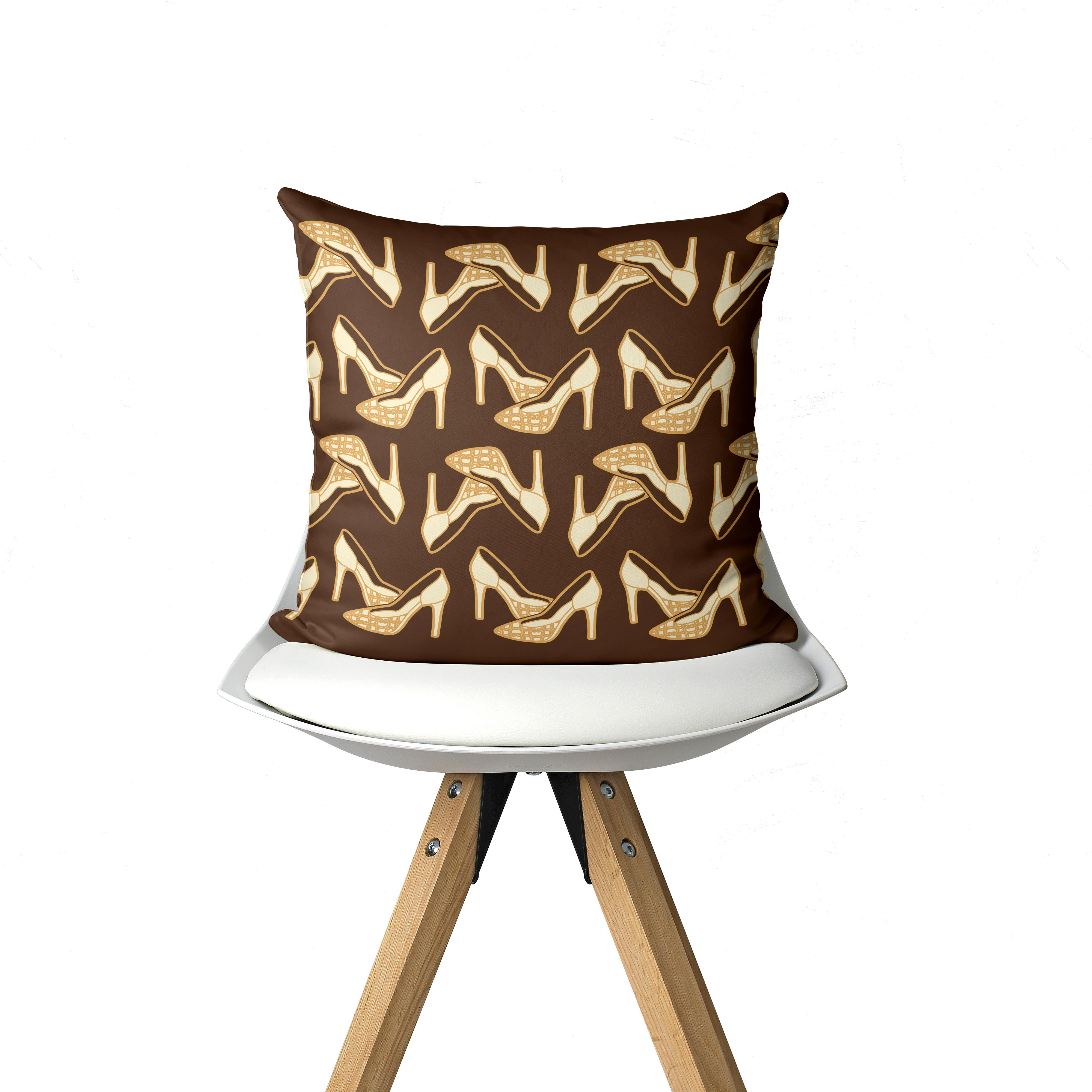 ULLI HOME Fara Tribal African Wax Print Inspired Indoor Throw Pillow ...