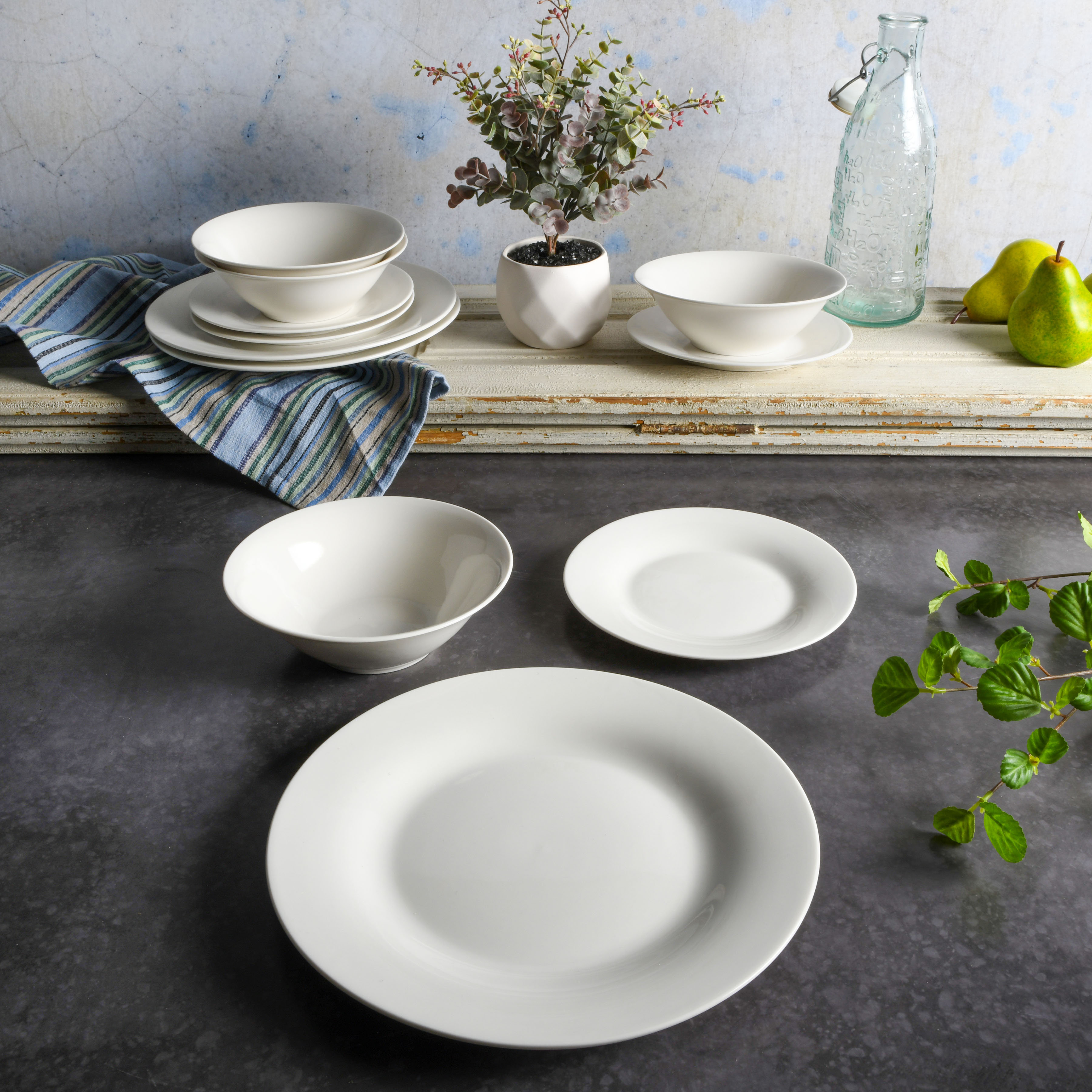 Gibson Everyday Round 12-Piece Dinnerware Set, White Porcelain | Wayfair