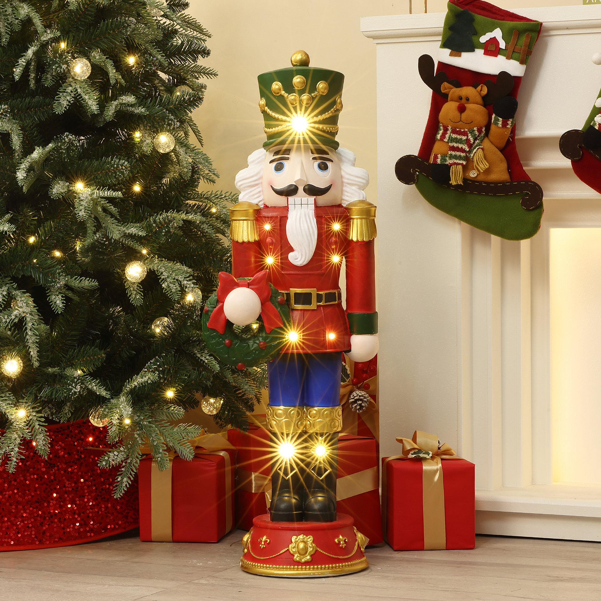 World Menagerie Lighted Nutcracker Red Soldier with Wreath, Battery ...