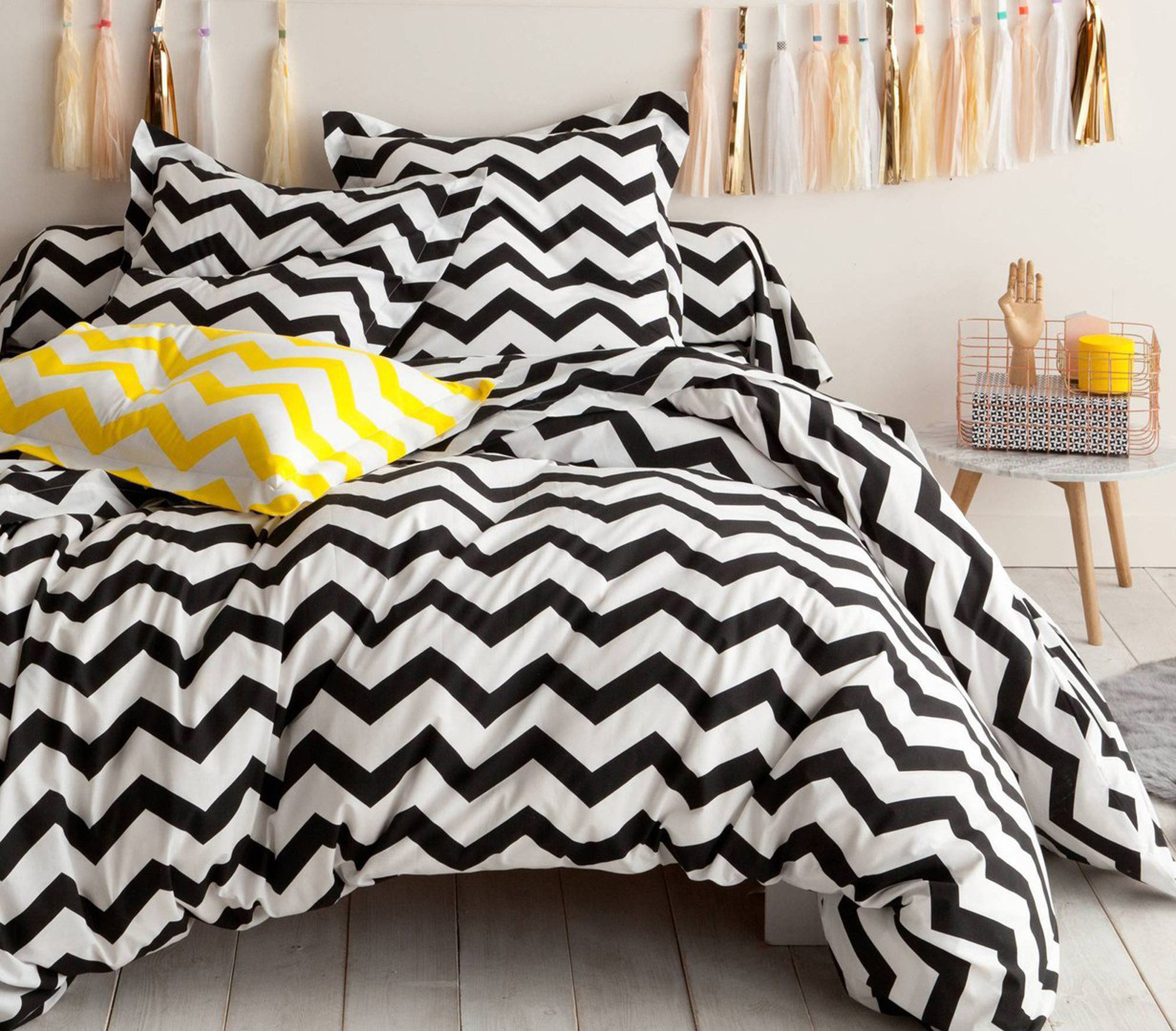 Asir Group INC Pungoteague Black/White Cotton Blend 2 Piece Modern ...