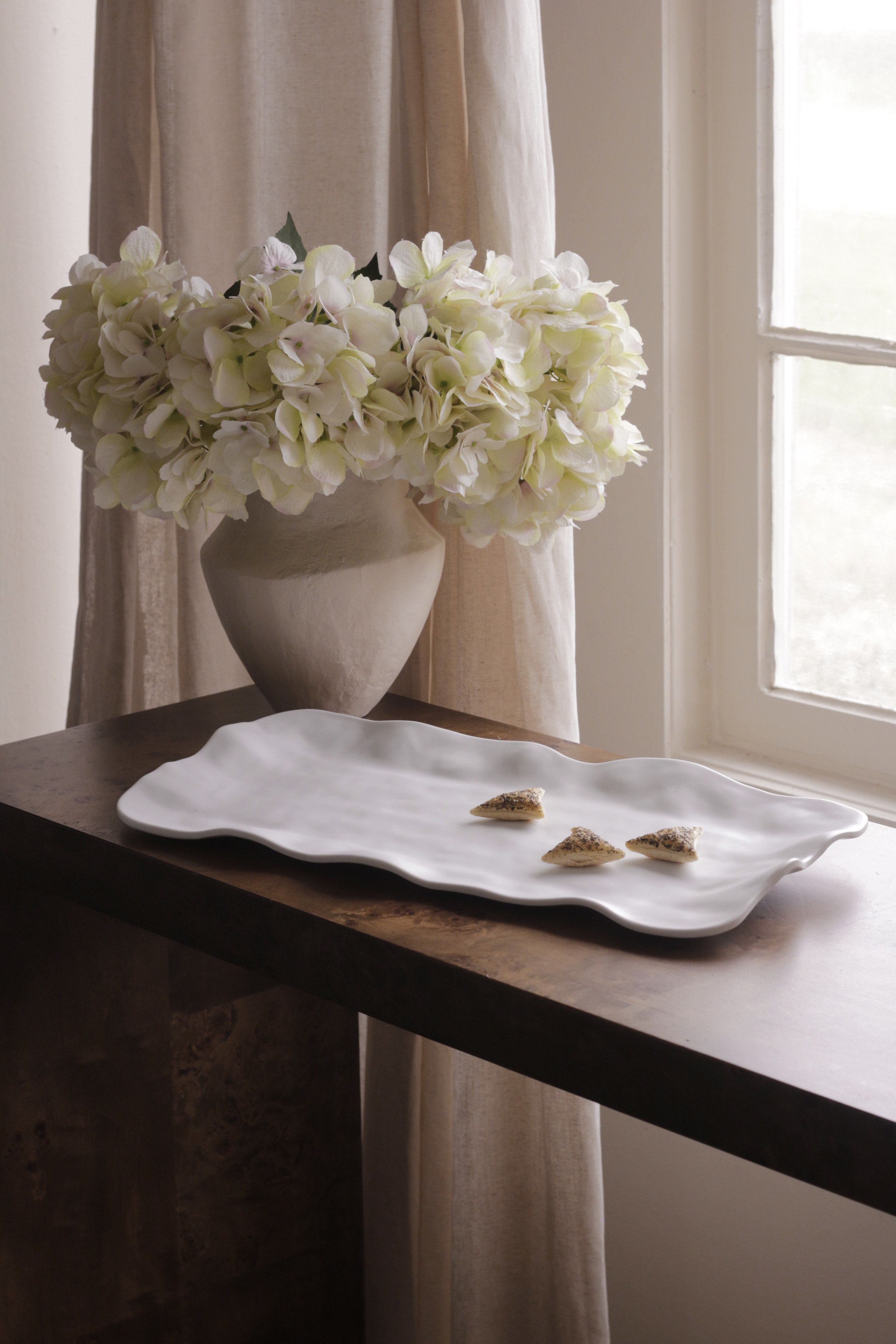 Beatriz Ball Vida Nube Long Rectangle Tray | Wayfair