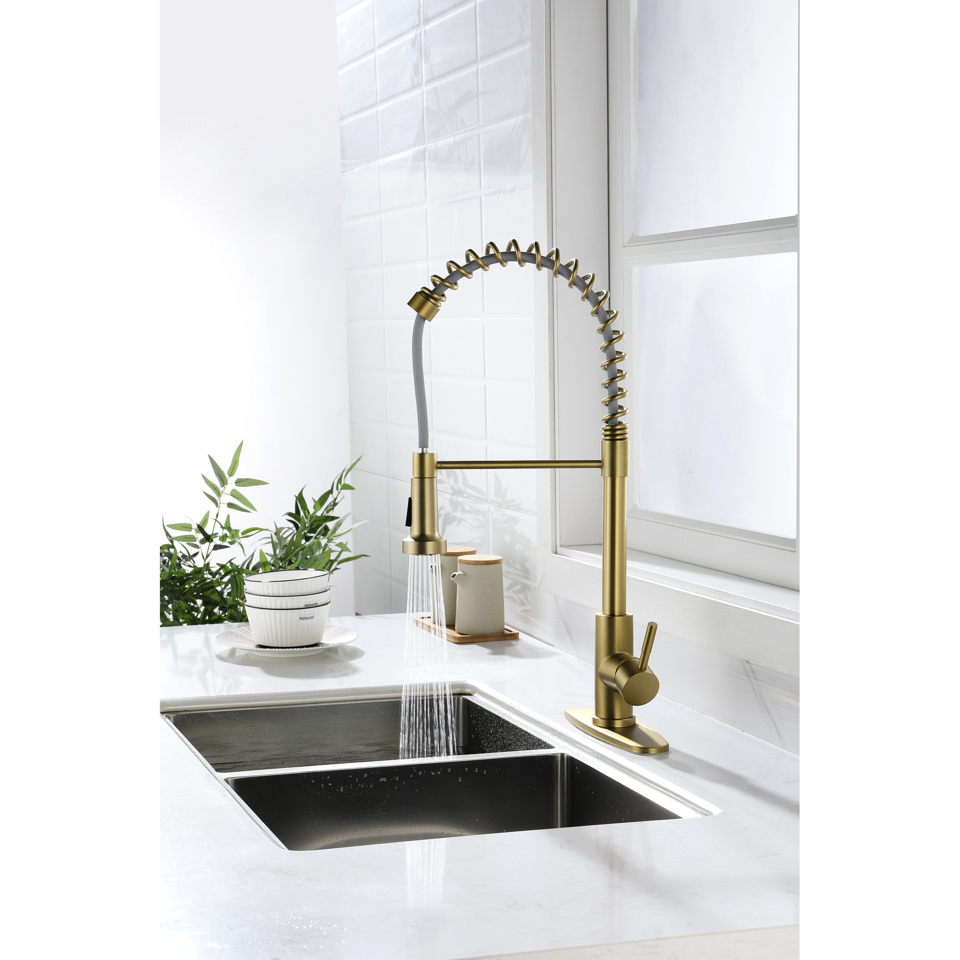 Ivy Bronx Gold Stainless Steel Pull Out Spray Kitchen Faucet, 360 ...