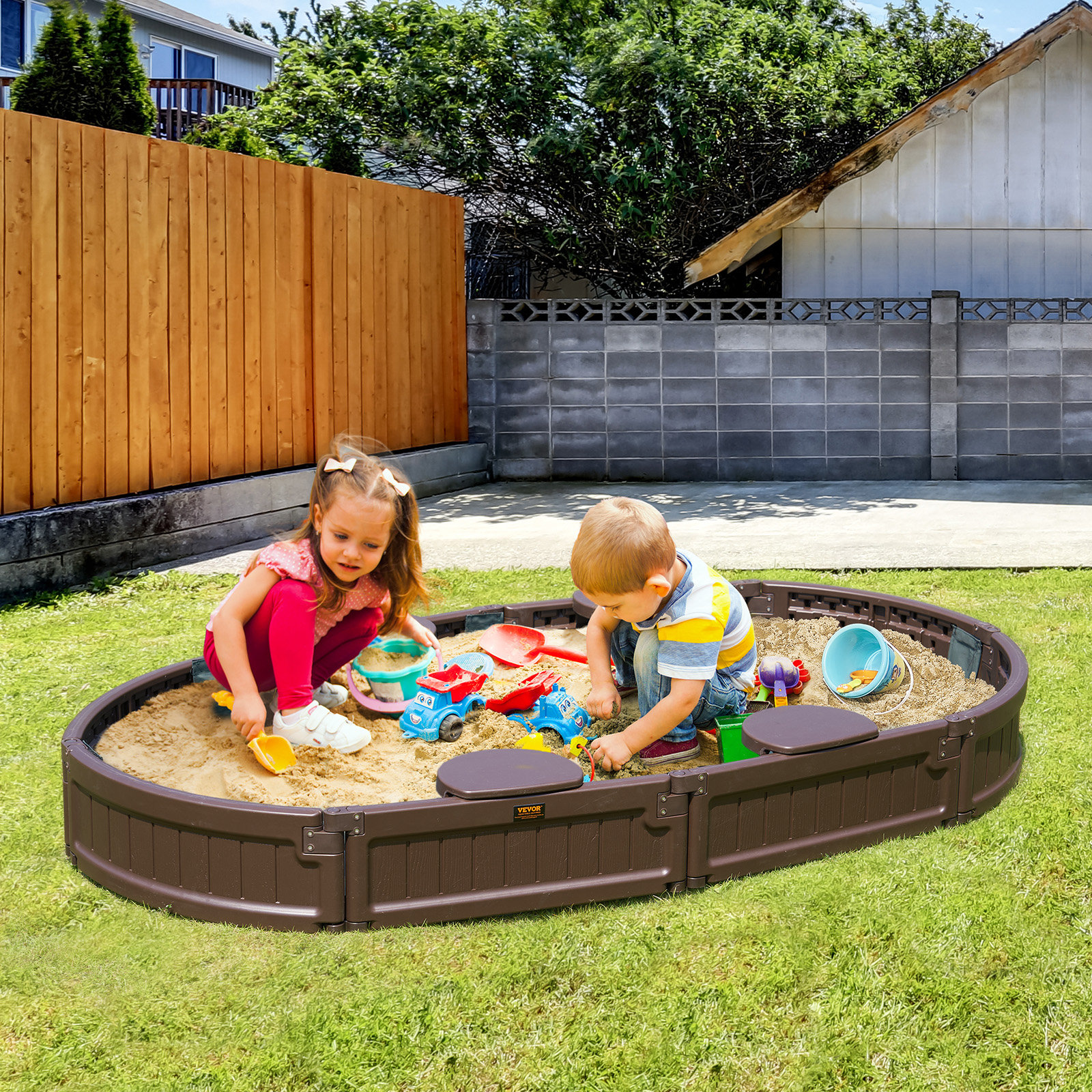 VEVOR Sandbox with Cover, 72 x 41.5 x 9.1 in Oval Sand Box, HDPE Sand ...