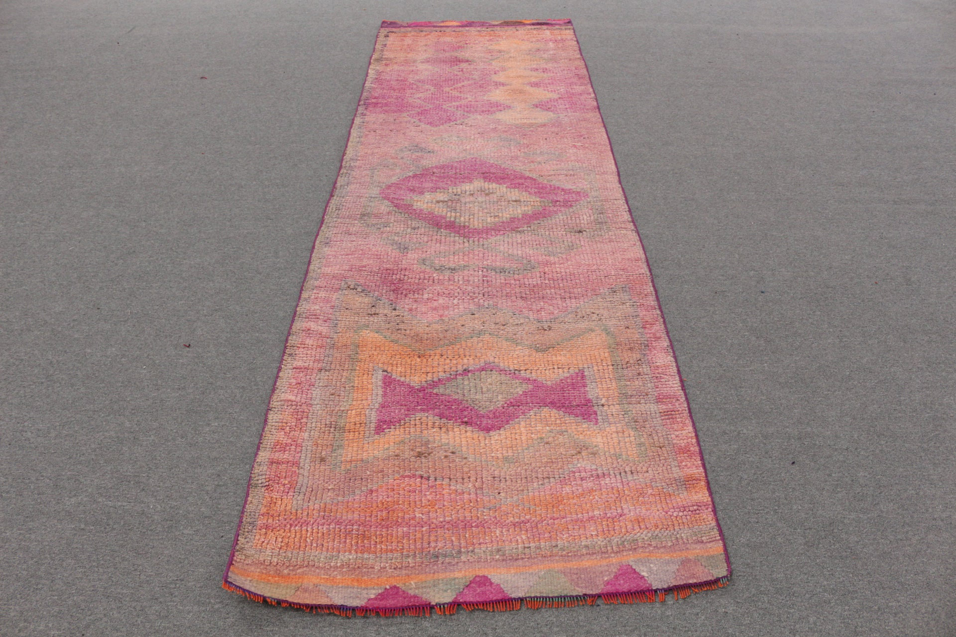 Bungalow Rose Explore The Beauty Of This Pink Turkish Herki Rug For ...