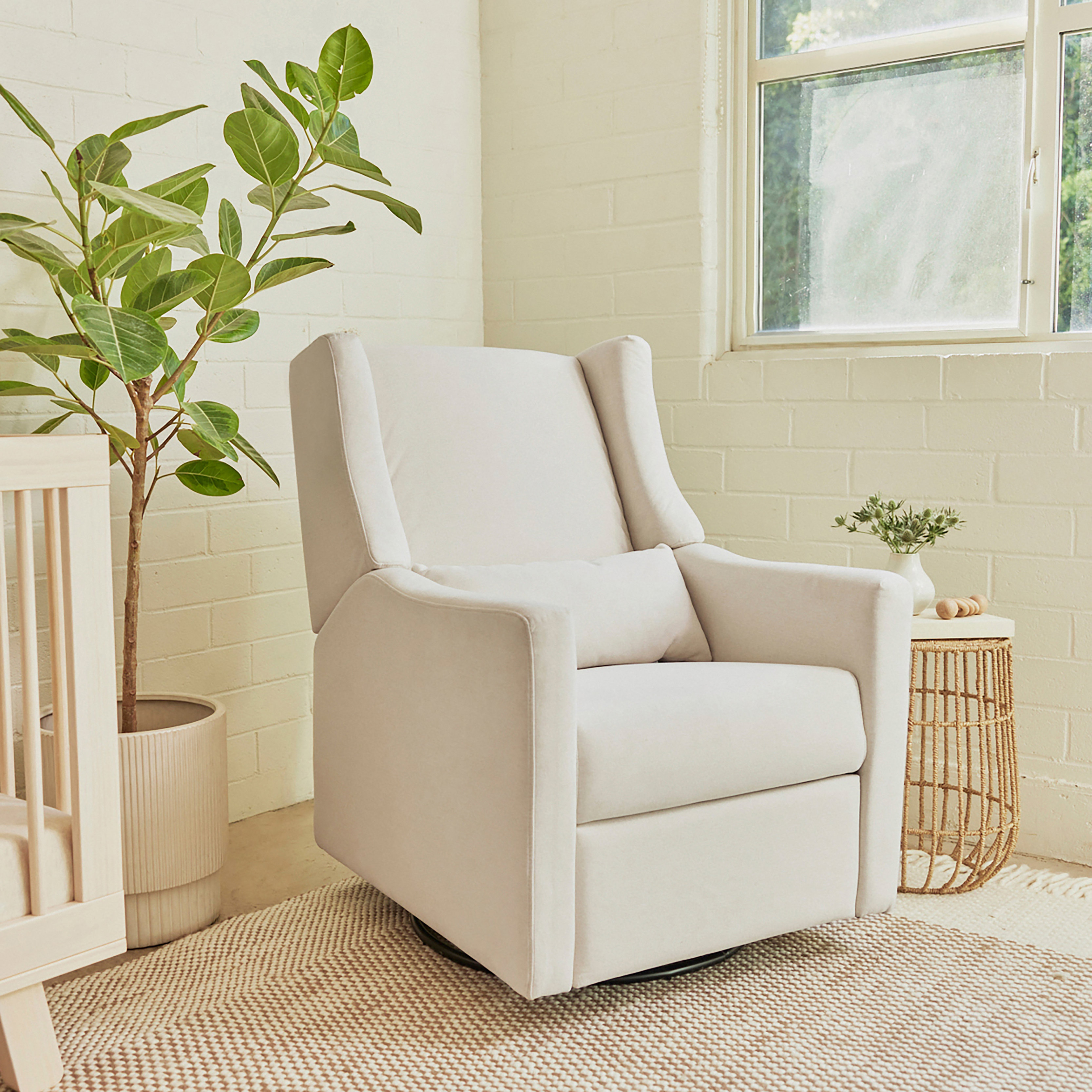 Babyletto kiwi glider store