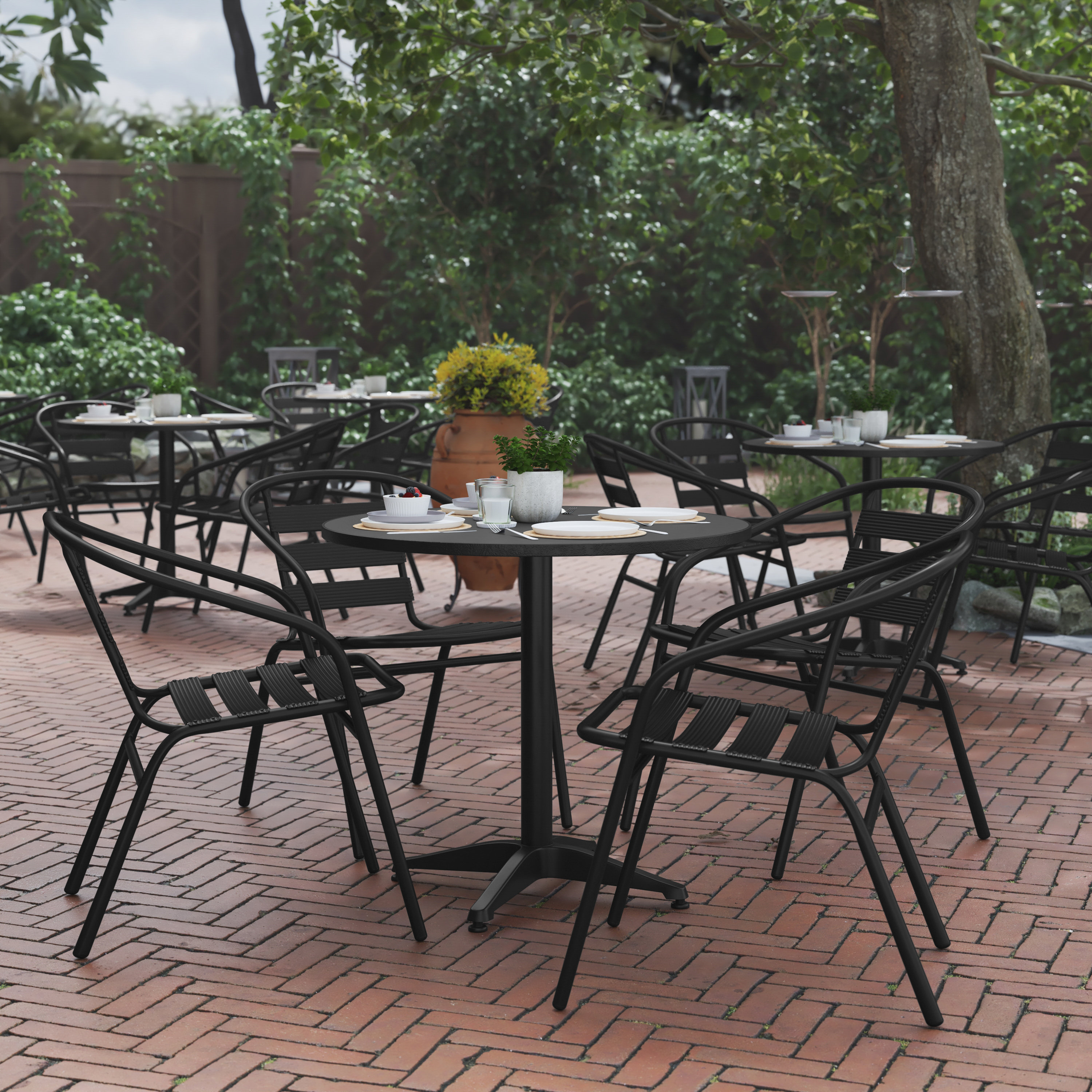George Oliver Johannette Round Aluminum Indoor-Outdoor Restaurant ...
