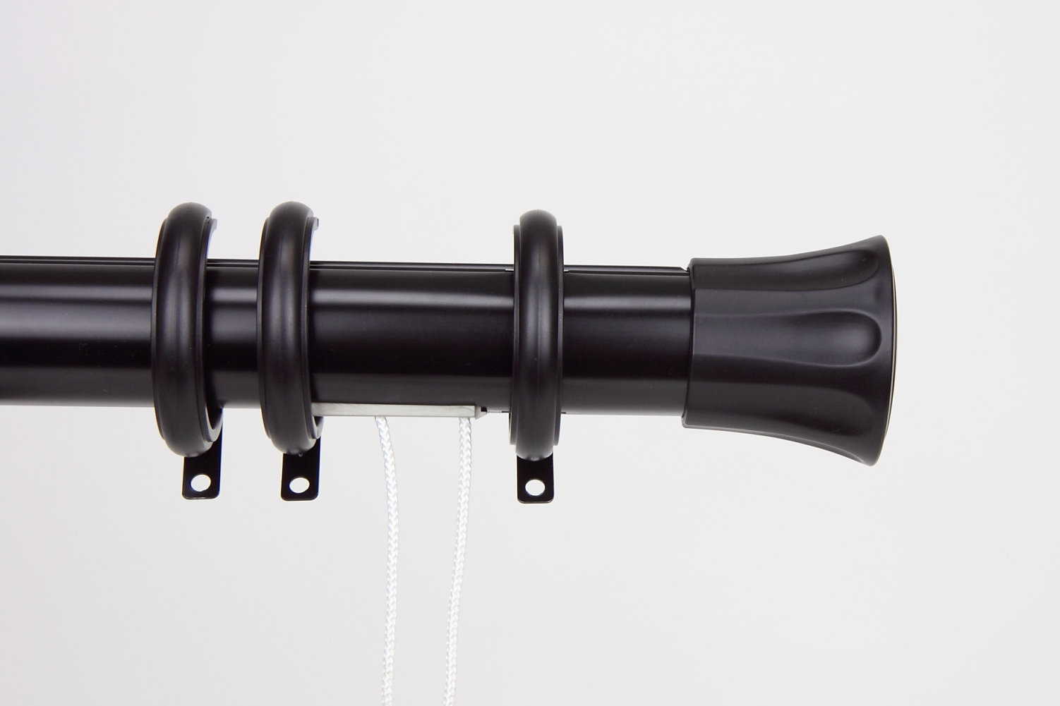 Red Barrel Studio® Lesher Regal Center Open Single Curtain Rod ...