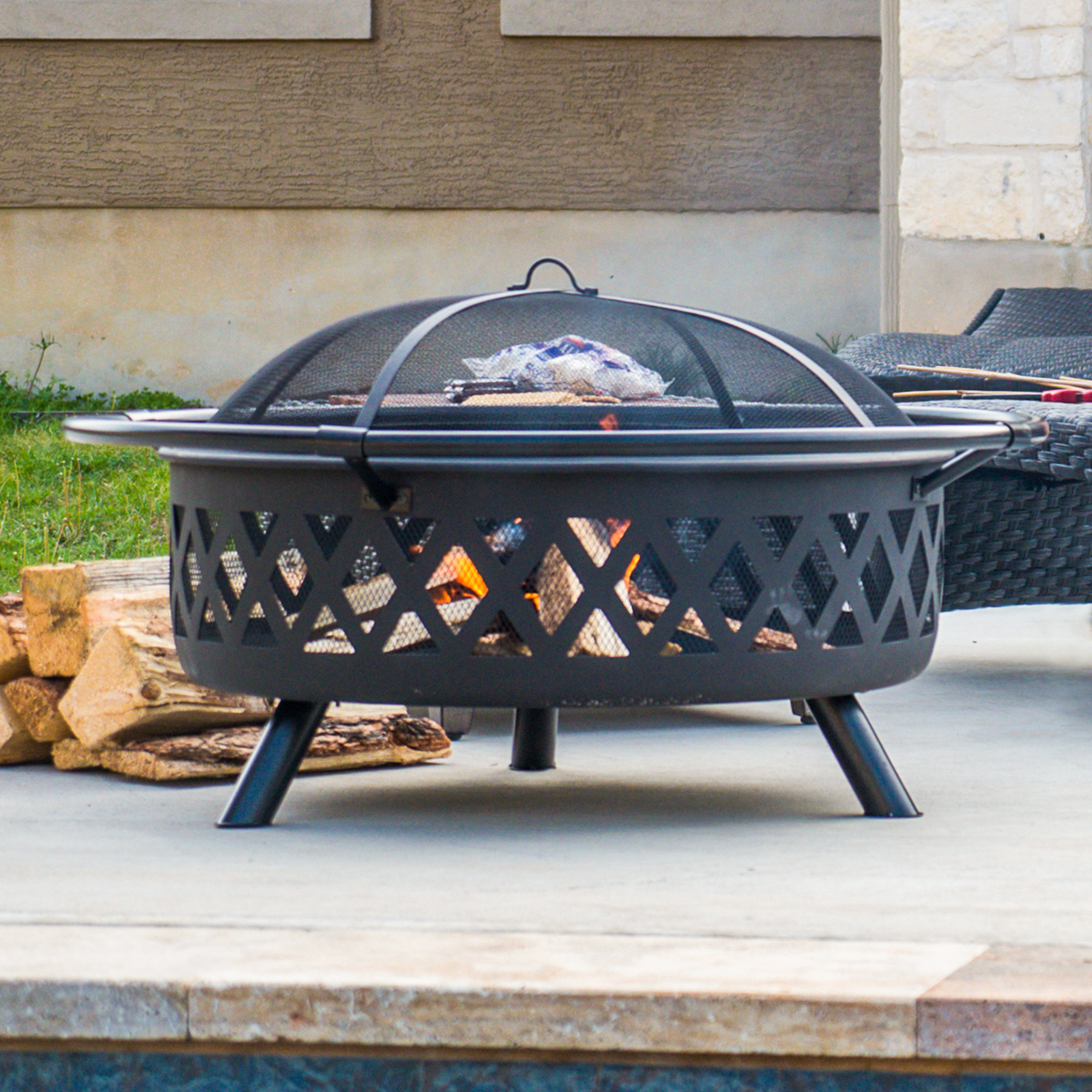 Arlmont & Co. Foyer extérieur 42 pouces avec pare-étincelles et ...