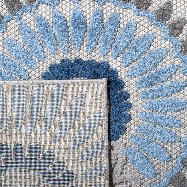 Red Barrel Studio® Delloyd Performance Geometric Rug & Reviews | Wayfair