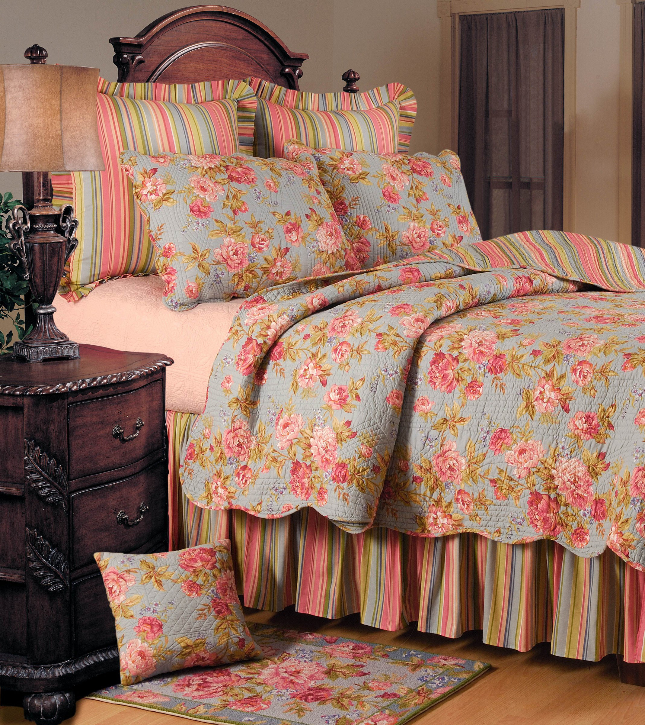 C&F Home Clara's Blue Rose Reversible Quilt Set - Wayfair Canada