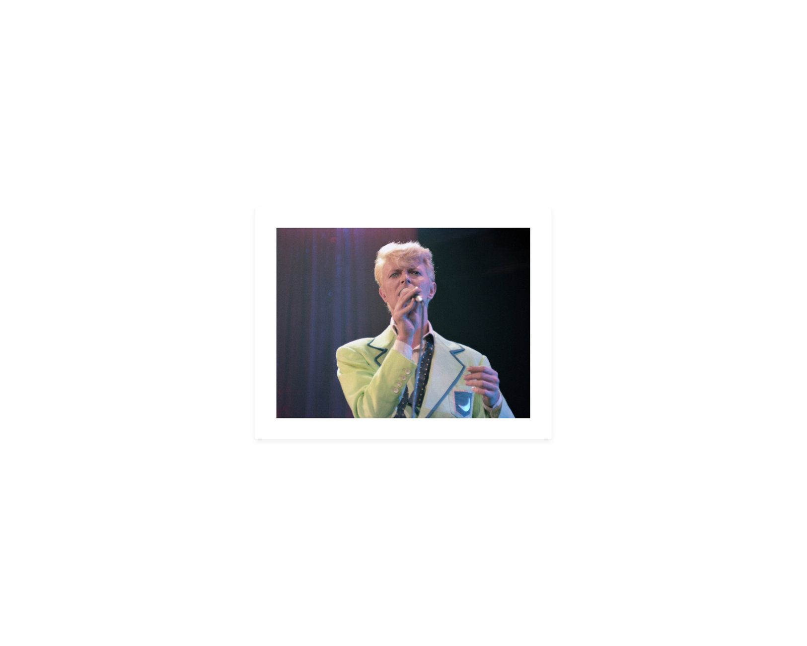 Globe Photos Entertainment Close-up Of David Bowie Singing On Stage At ...