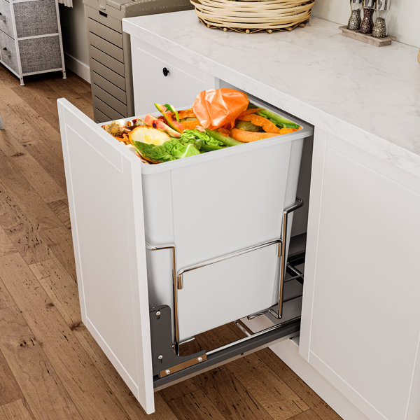 Balconera 37QT White Pull-Out Trash Can With Soft-Close Slides Slide ...