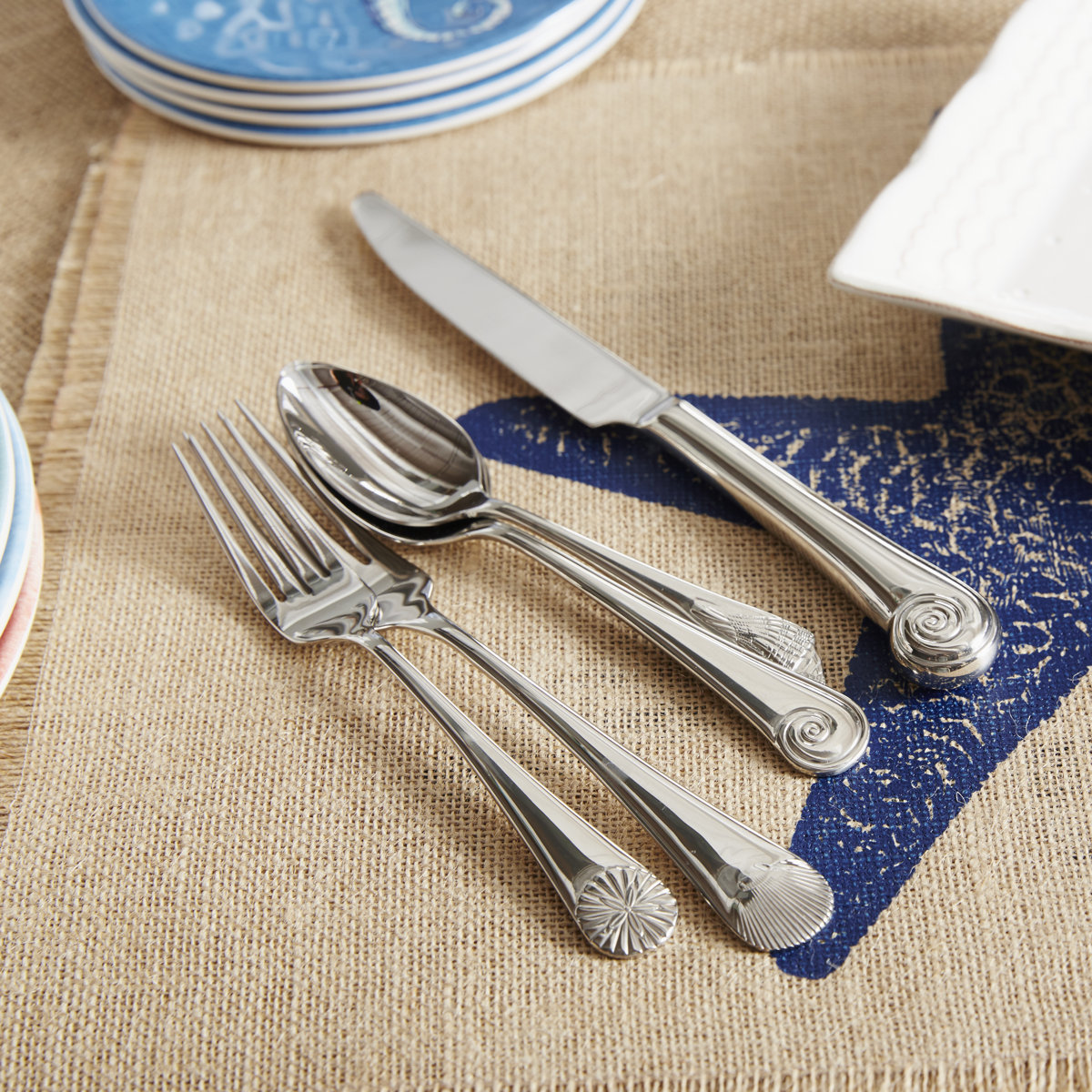 Reed & Barton Sea Shells 5 - Piece Flatware Set, Service for 1 ...