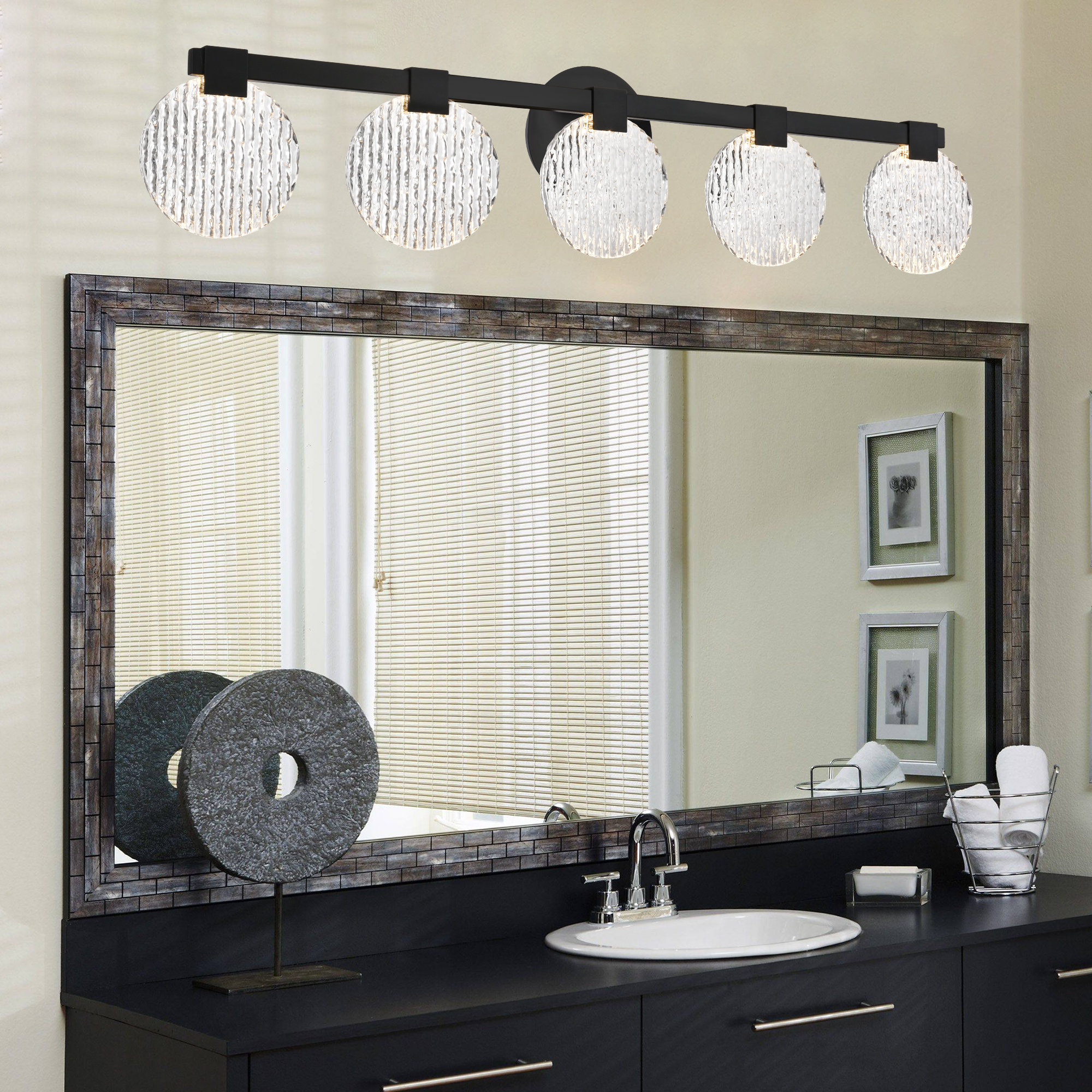 Ivy Bronx LED Modern Bathroom Vanity Light Fixtures (5-Light, 39.25 ...