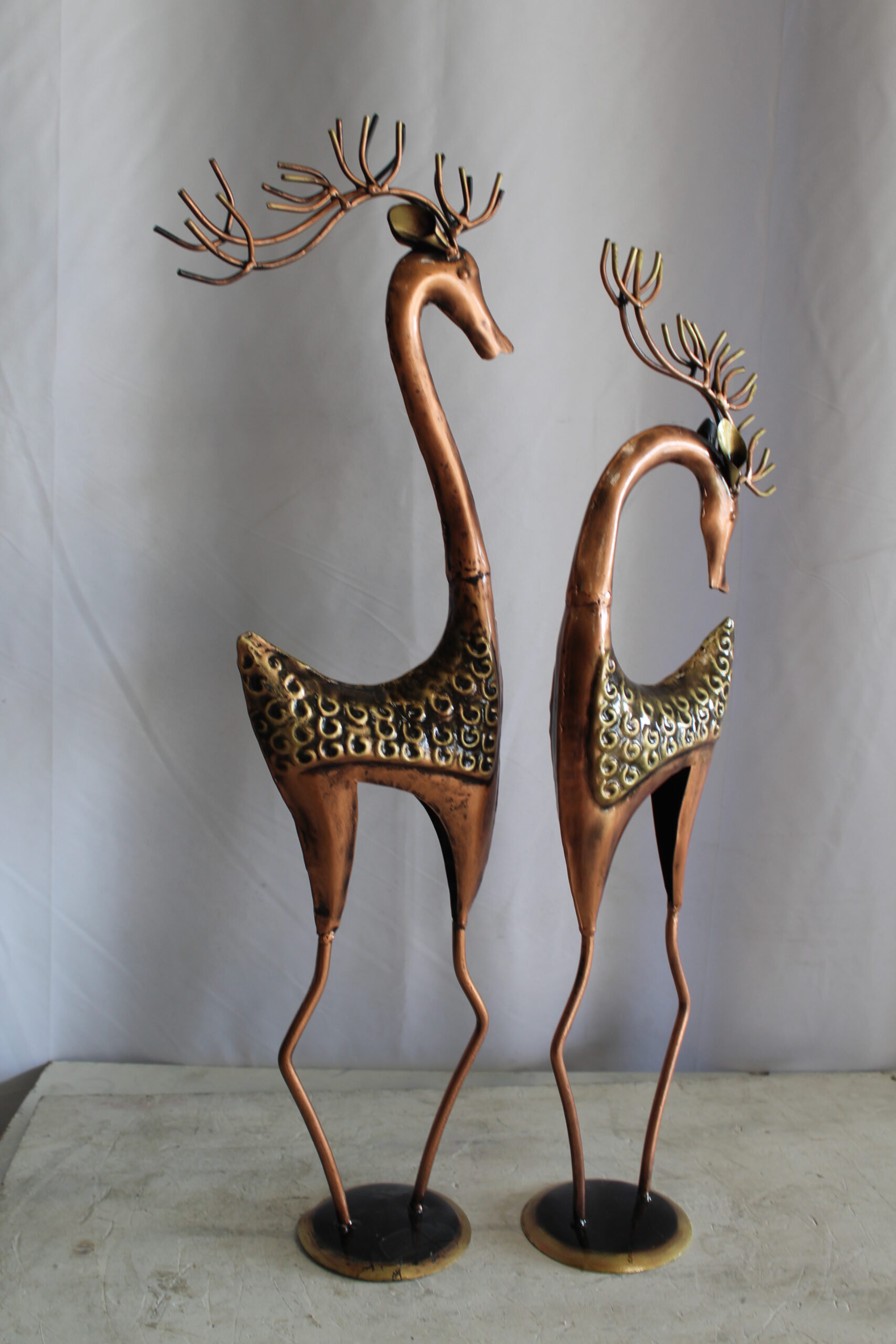 Red Barrel Studio® Suanna Thin Iron Metal Deer Pair, Elegant and ...