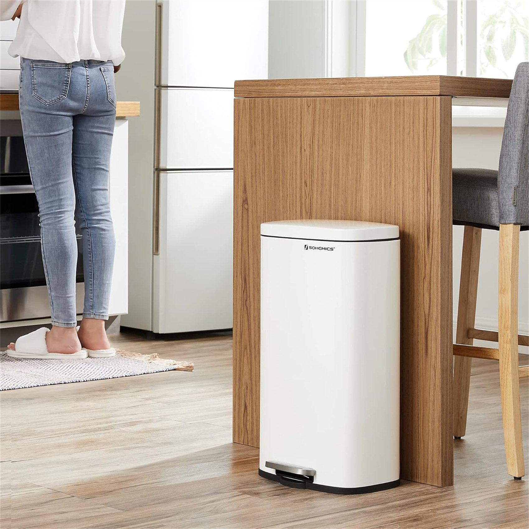 TELA 8G Stainless Steel Trash Can, White Soft-Close Garbage Can ...